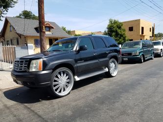 Escalade With 28 Inch Rims