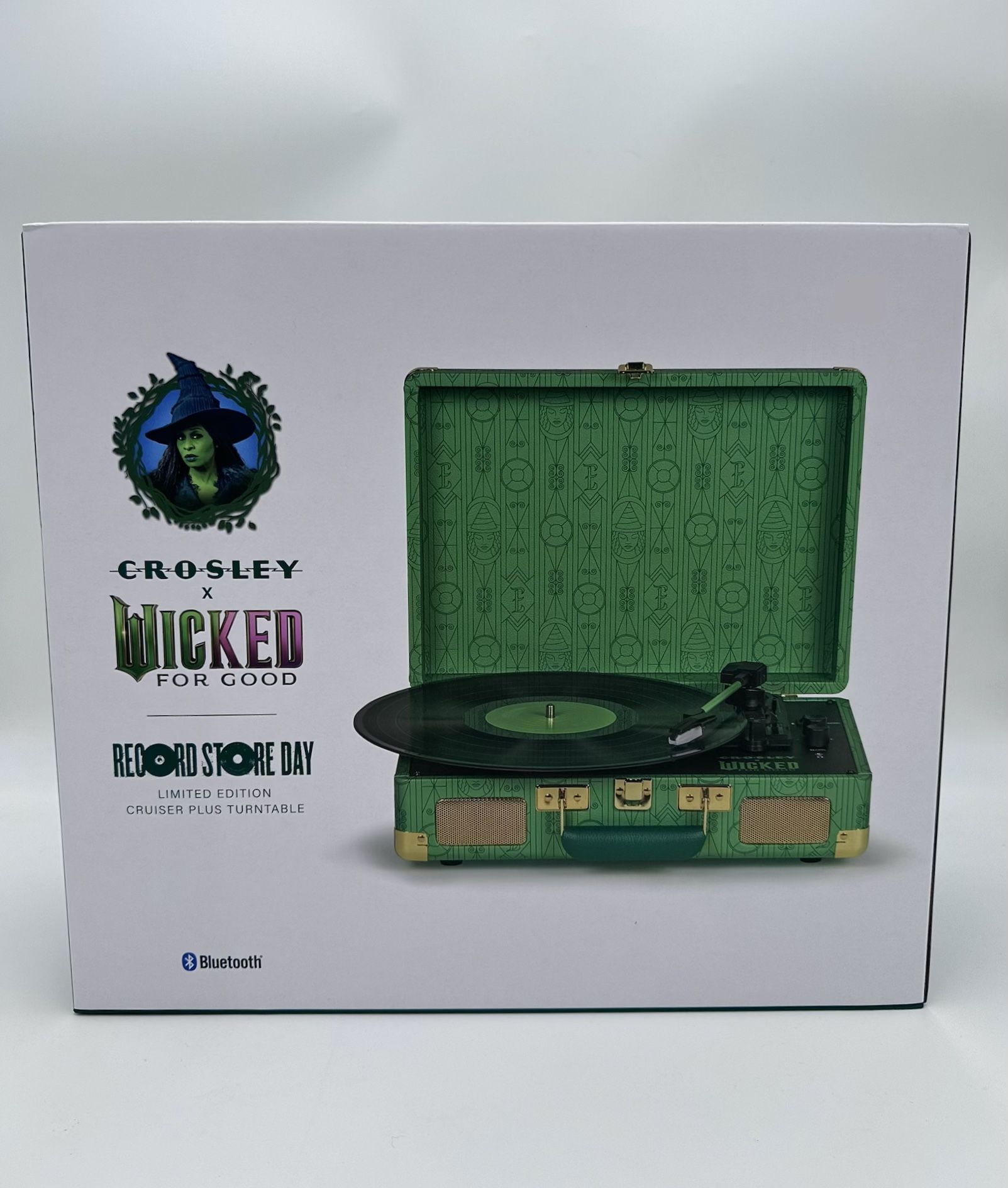 Wicked For Good x Crosley RSD Limited Edition Turntable “Elphaba” for ...