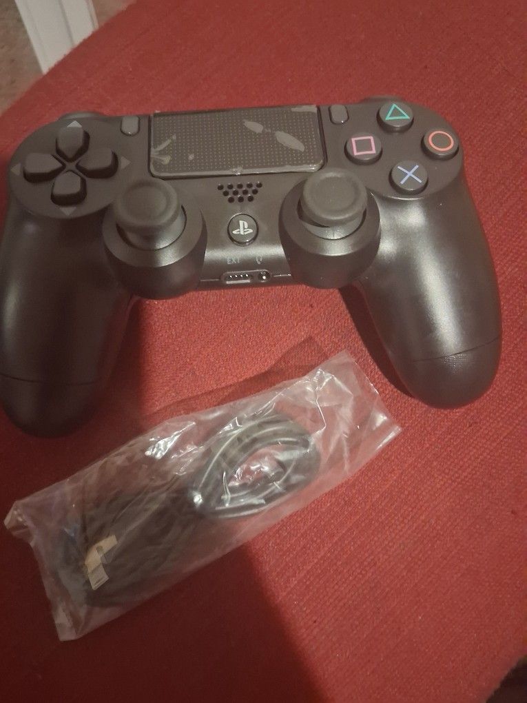 Playstation 4 Dualshock Wireless Remotes (BRAND NEW)