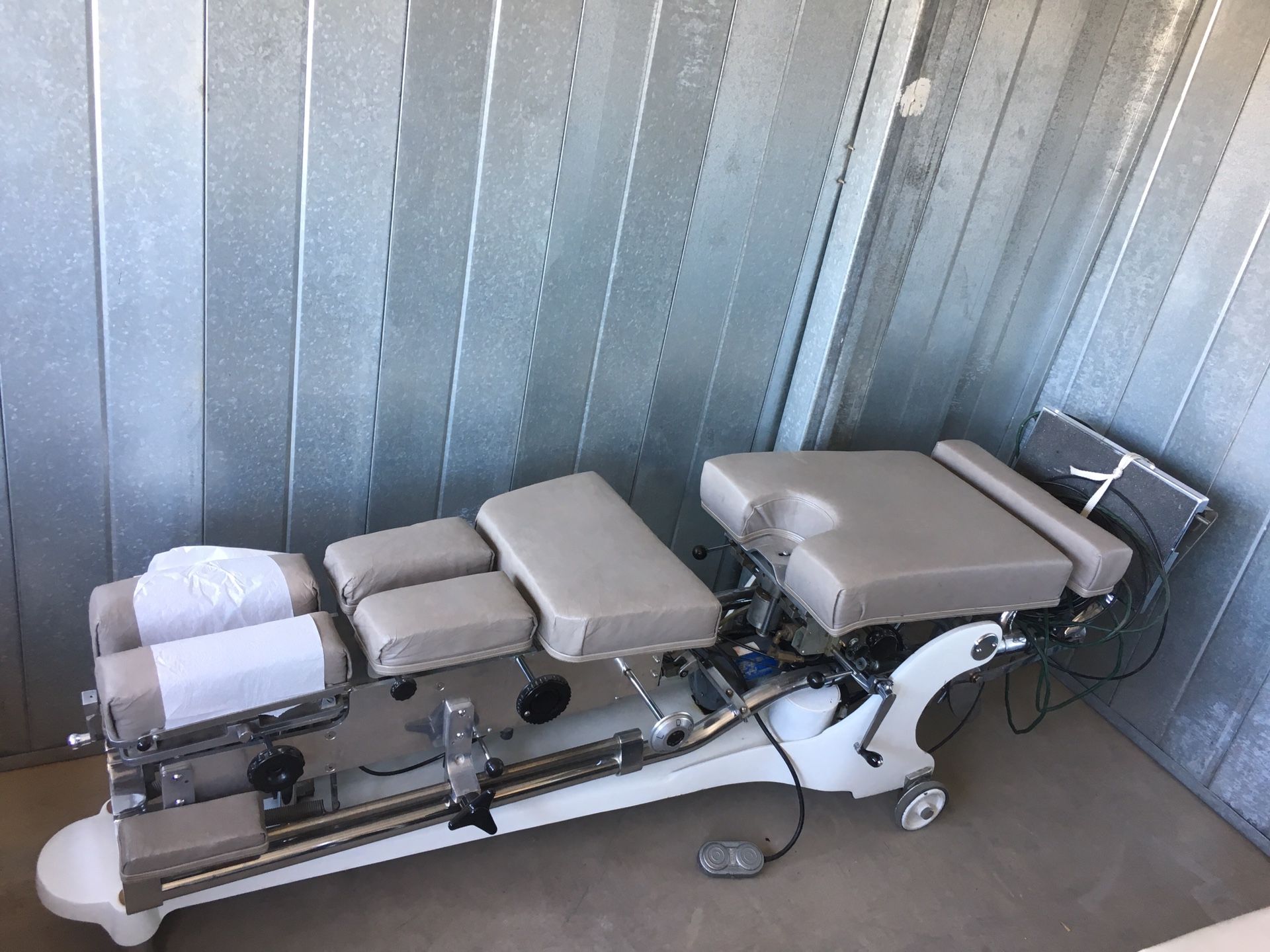 Chiropractic adjustment tables for Sale in Gilbert, AZ - OfferUp