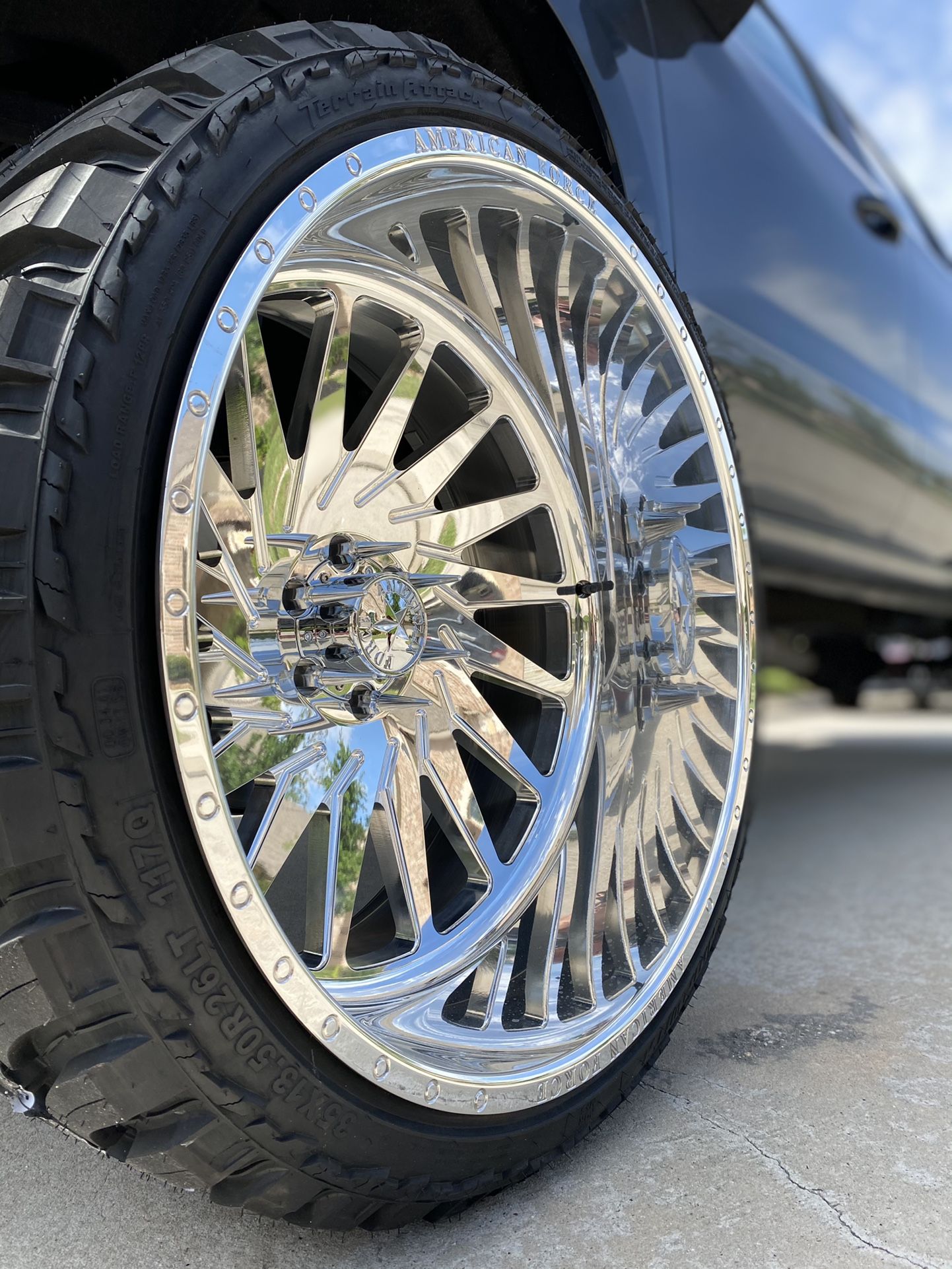 American Force Forged Morph Concaved 26x14 With 35x13.50 AMP MTs for ...