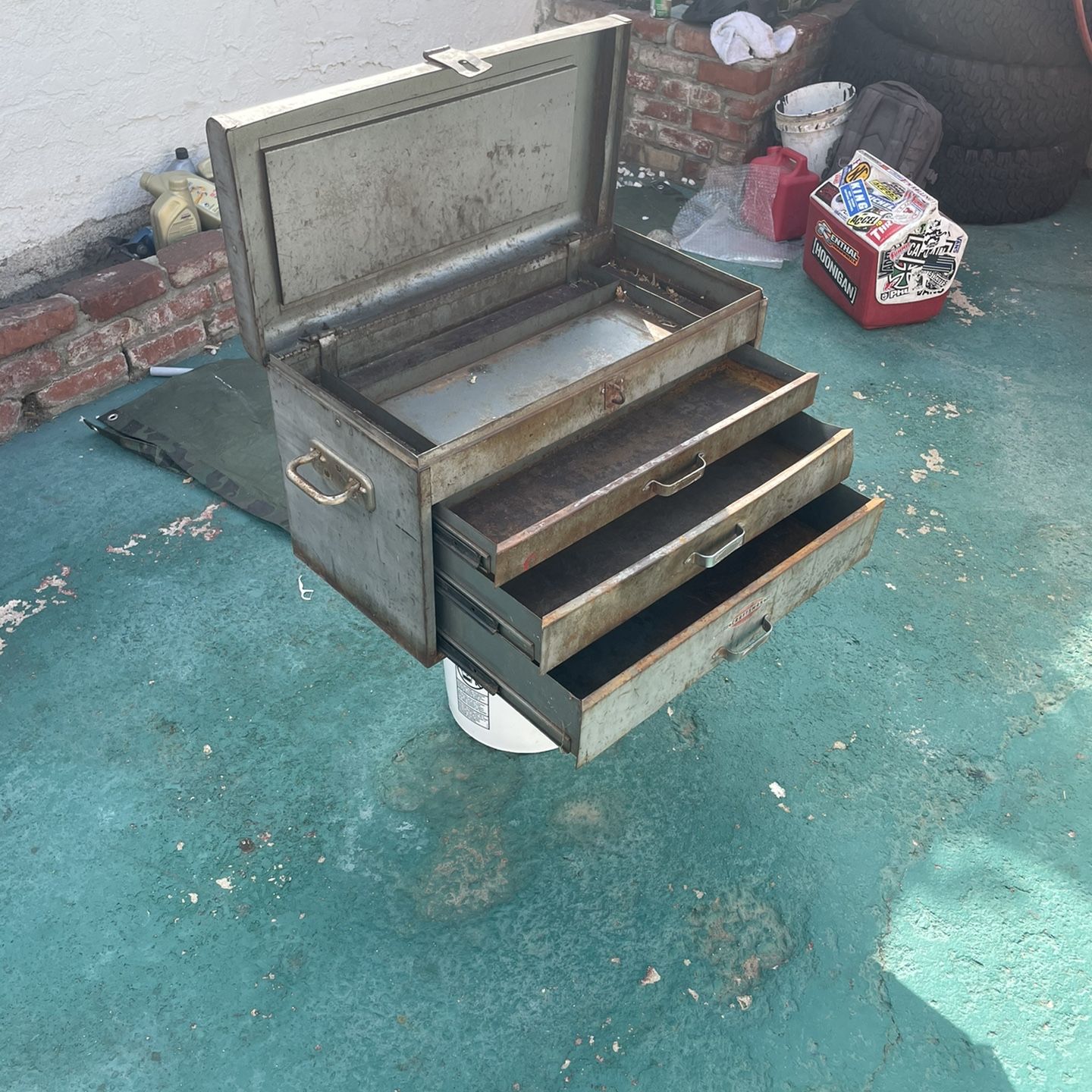 Craftsman toolbox Vintage for Sale in Los Angeles, CA - OfferUp
