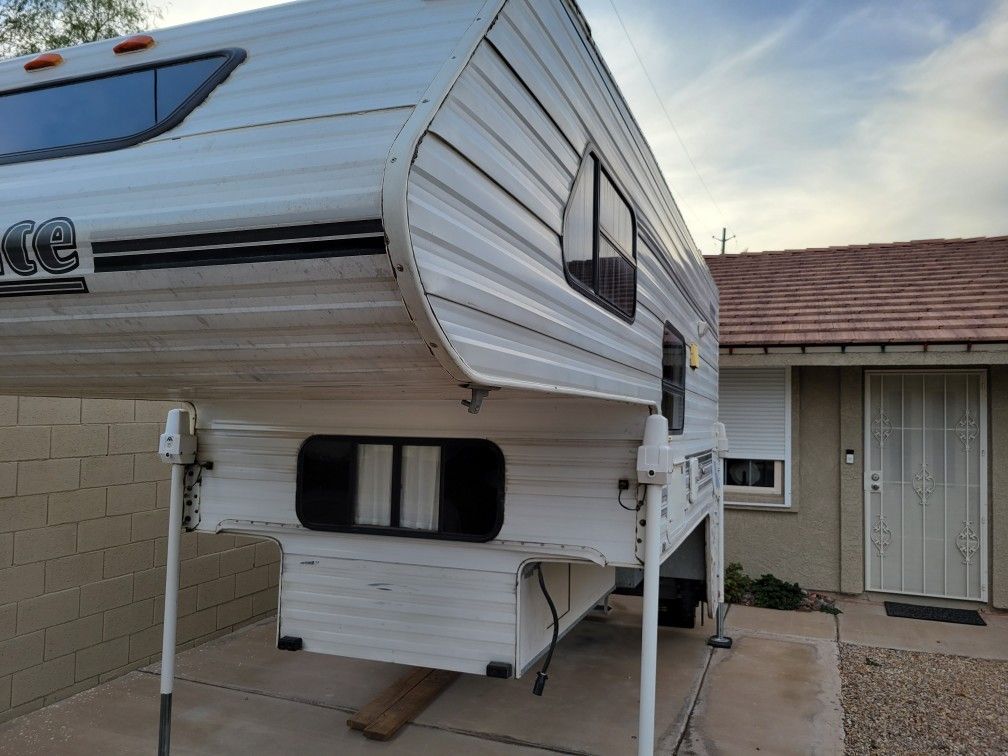 2002 LANCE 1010 for Sale in Henderson, NV - OfferUp