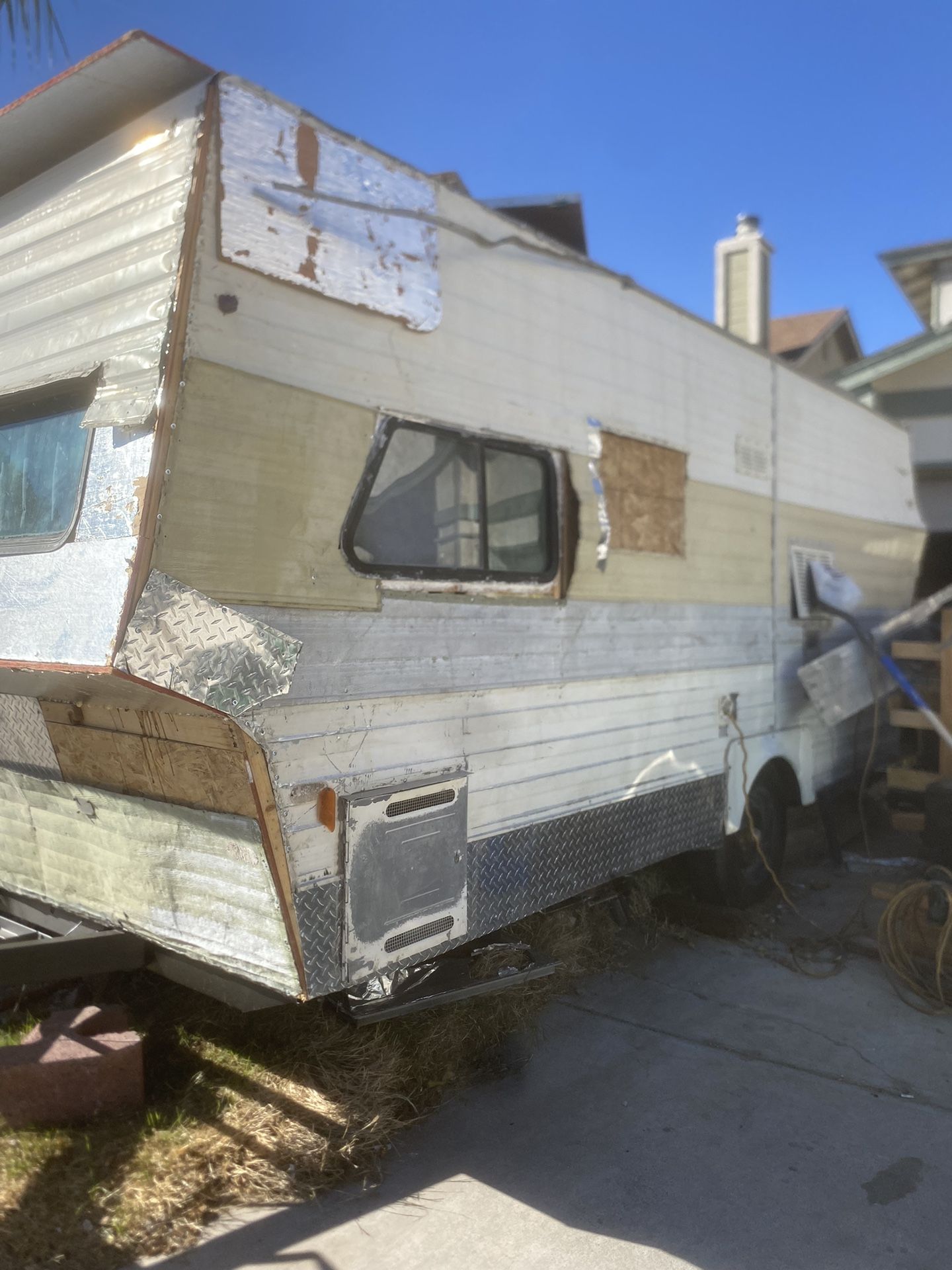 Nomad RV Camping Trailer for Sale in Las Vegas, NV - OfferUp