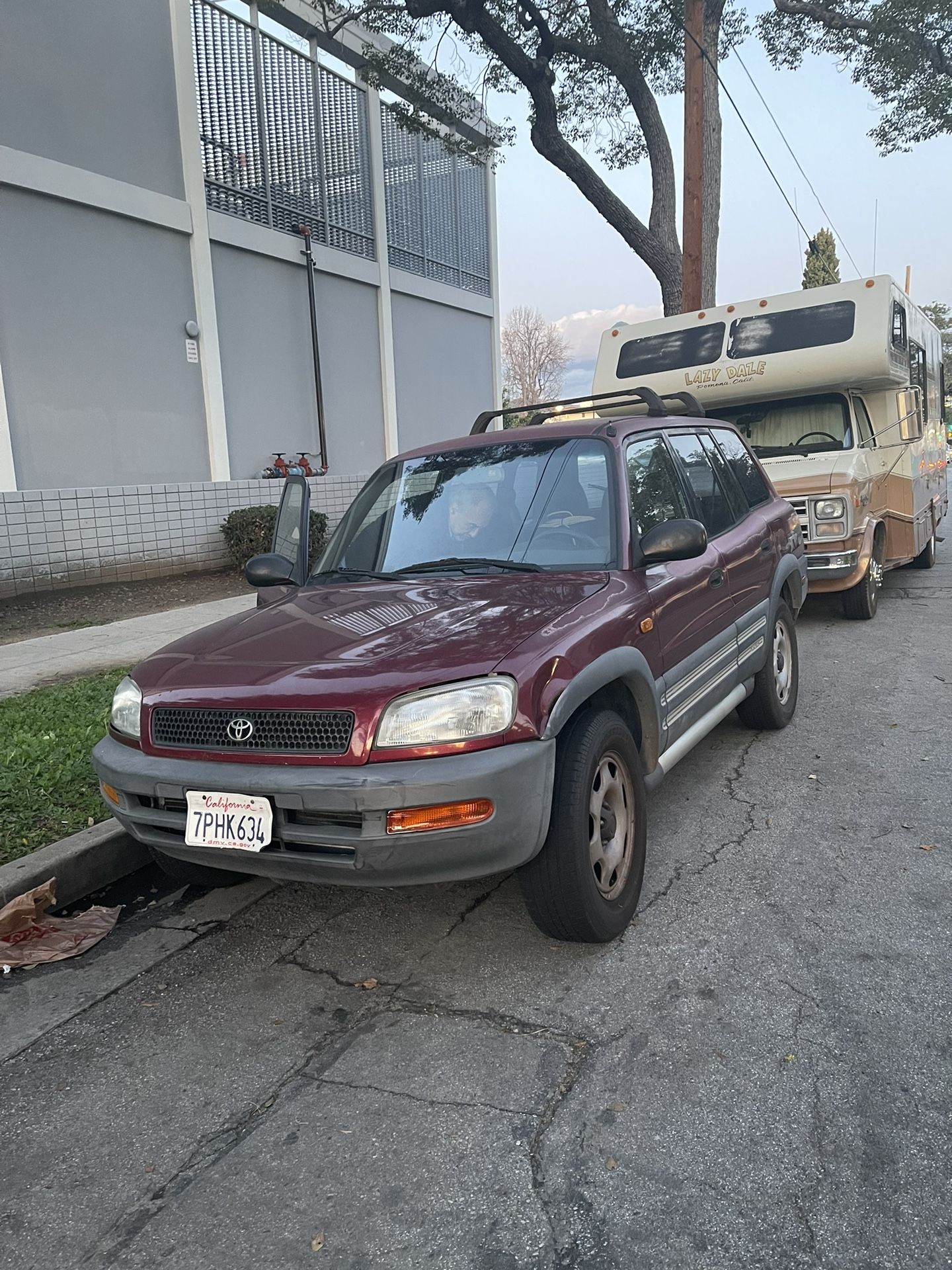 1997 Toyota Rav4 for Sale in Los Angeles, CA - OfferUp