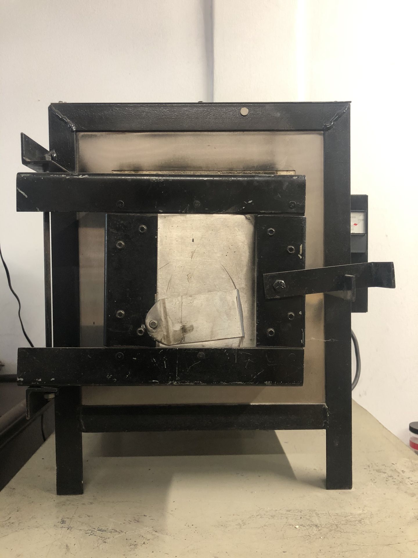 Small Vcella Kiln- great for glass, ceramic or bead making for Sale in ...