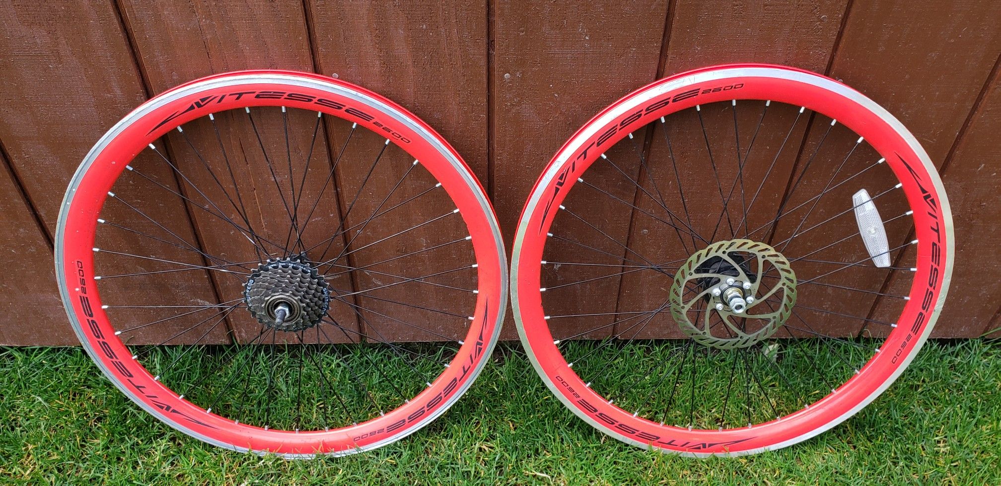 Vitesse 2600 bicycle wheels for Sale in Tacoma, WA - OfferUp