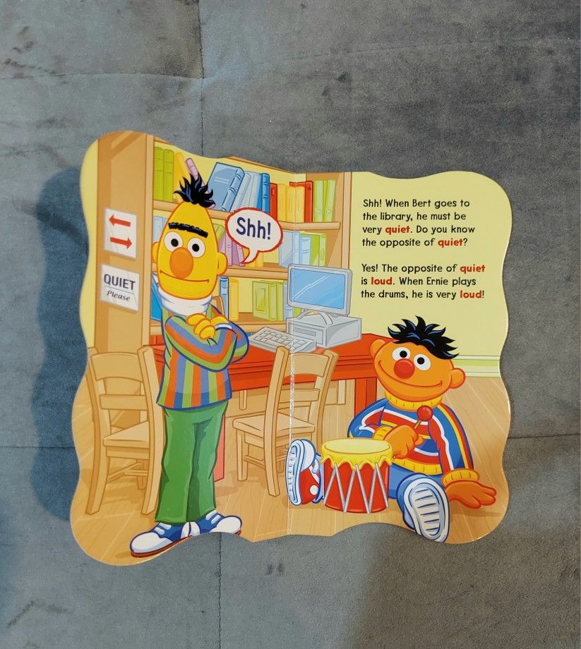 VINTAGE DISNEY 1983 YEAR BOOK & SESAME STREET BERT & ERNIE'S FIRST BOOK ...