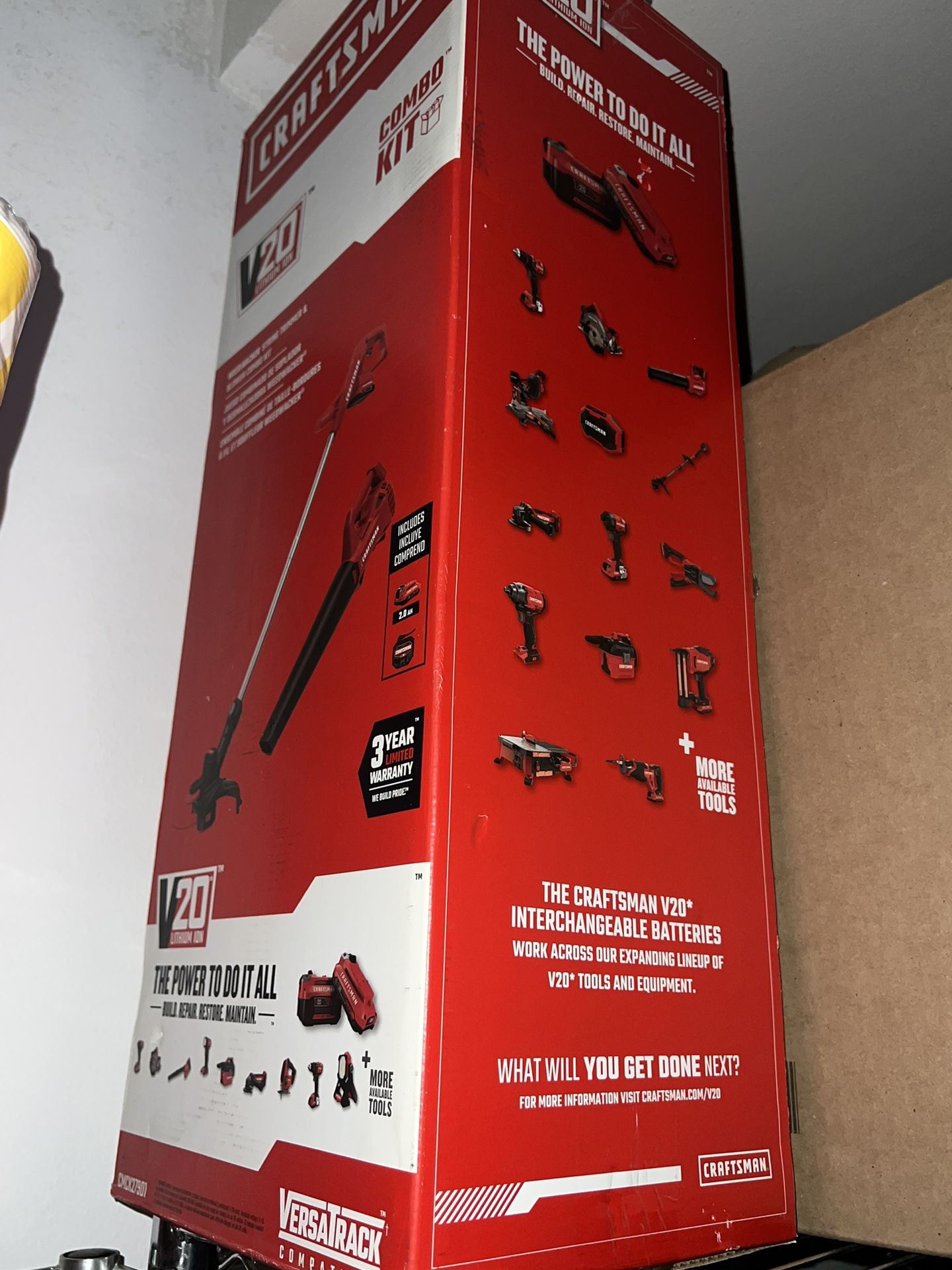Craftsman v20 Combo Kit Hedger, And Leaf Blower for Sale in Chino, CA ...
