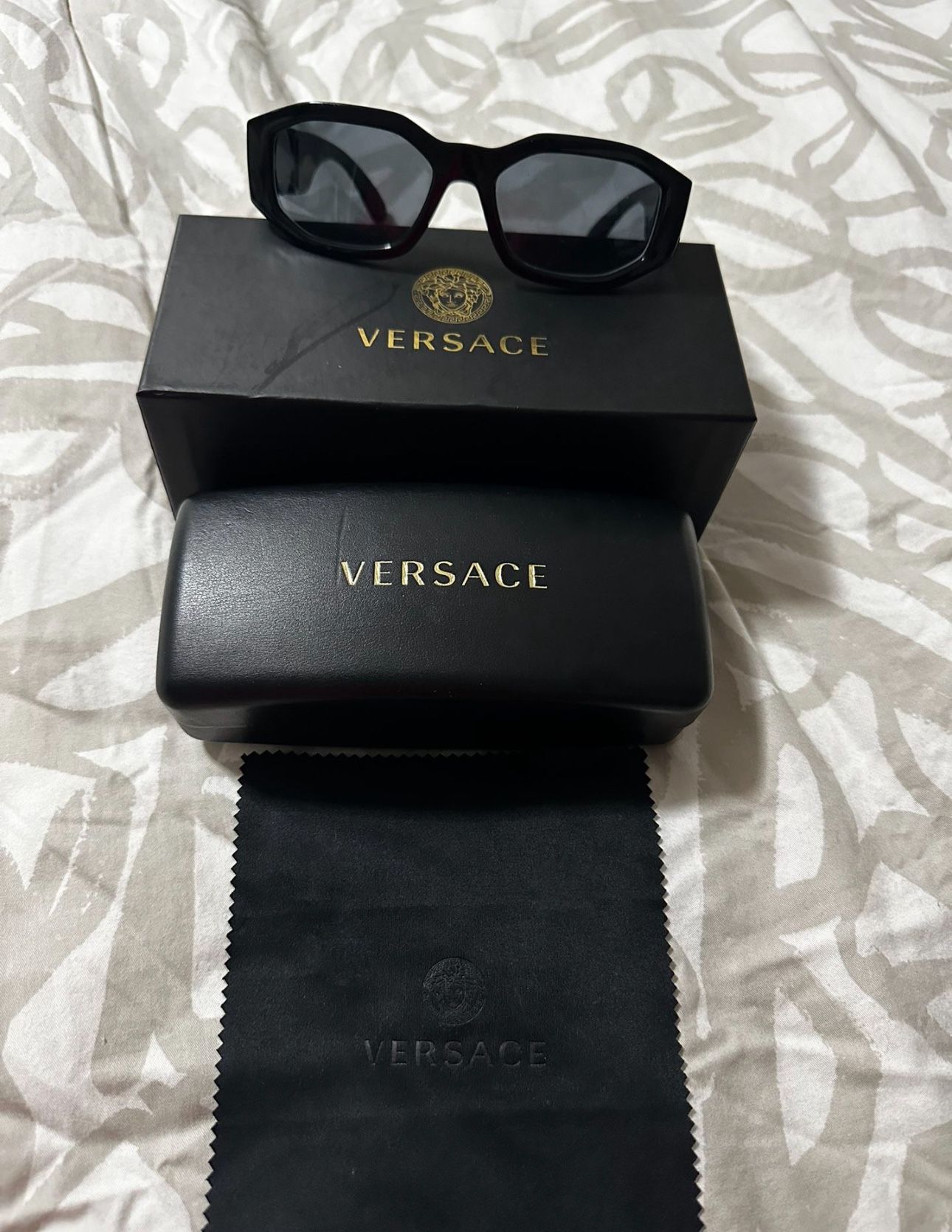 Versace Unisex Glasses for Sale in Weymouth, MA - OfferUp