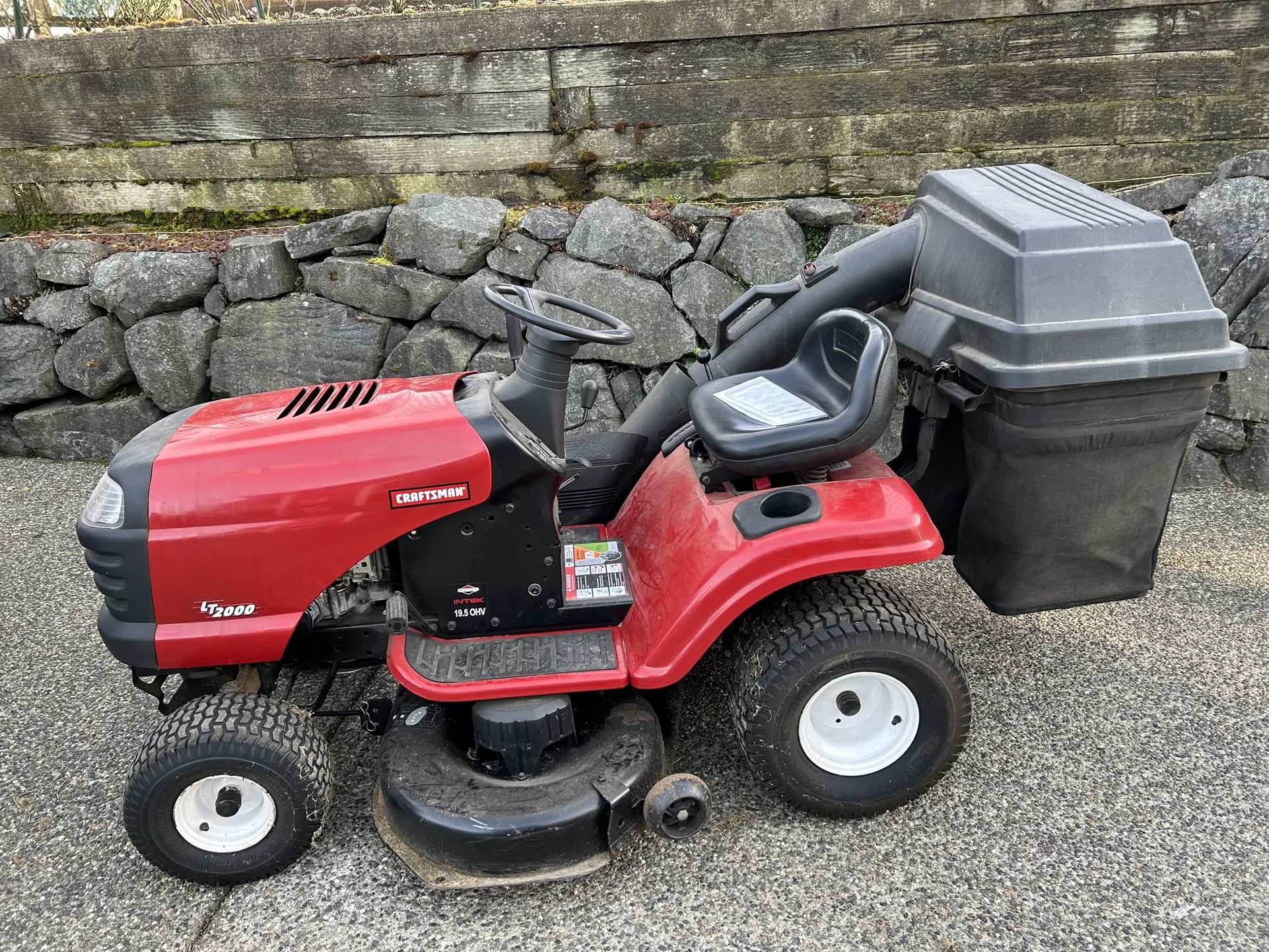 Sears Craftsman Riding Lawnmower for Sale in Gig Harbor, WA - OfferUp