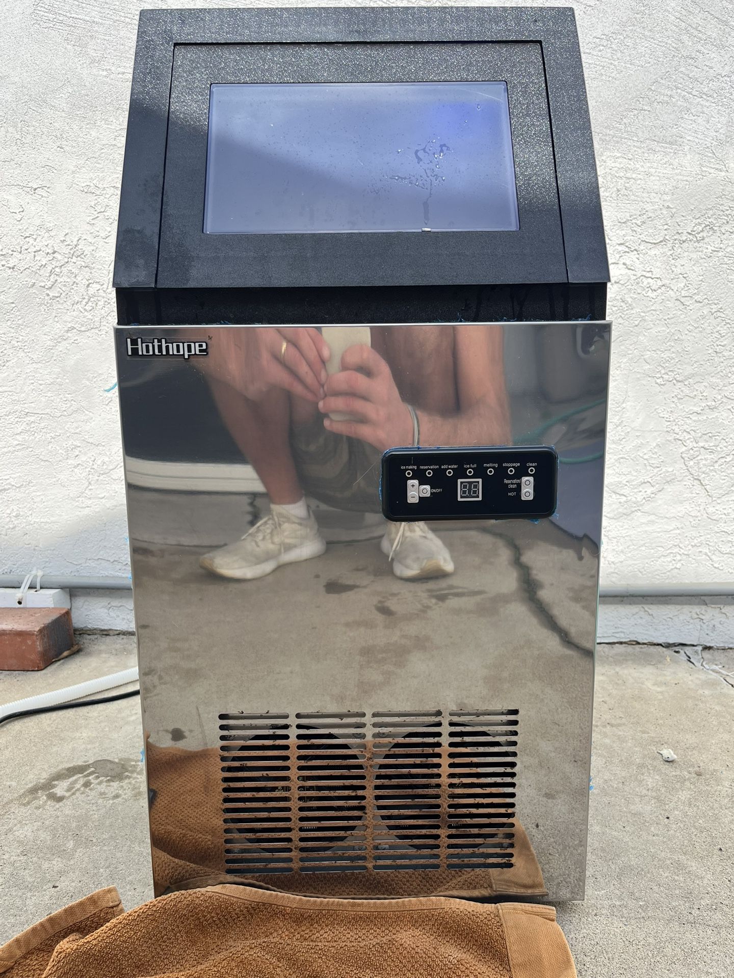 Commercial Ice Maker Machine 120Lbs/24H with 35Lbs Ice Capacity, 45Pcs ...