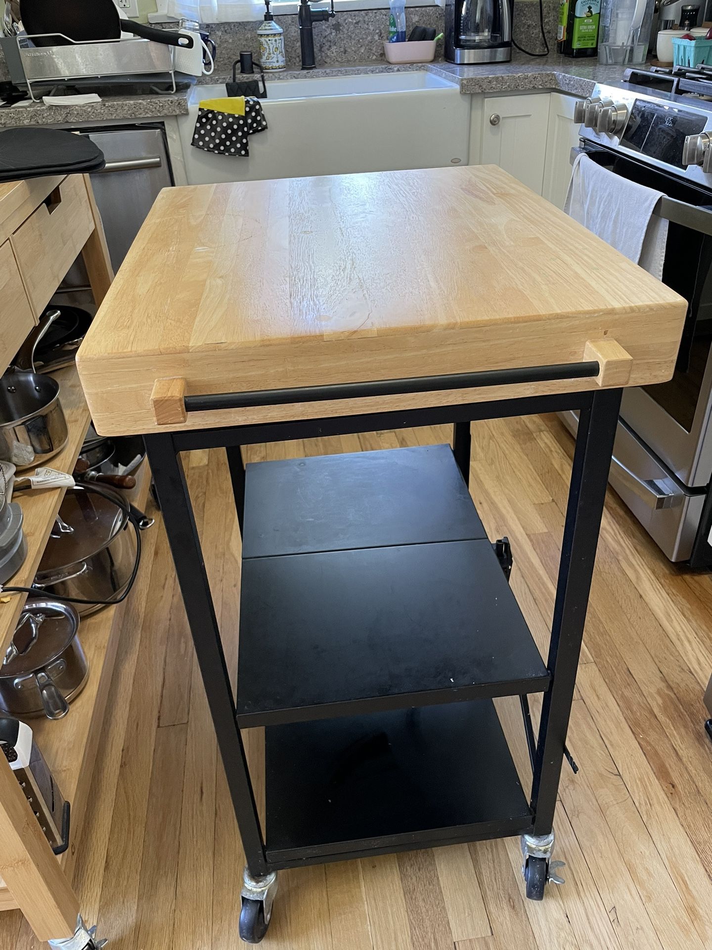 Orgami Brand Wheely Kitchen Cart for Sale in Santa Ana, CA - OfferUp