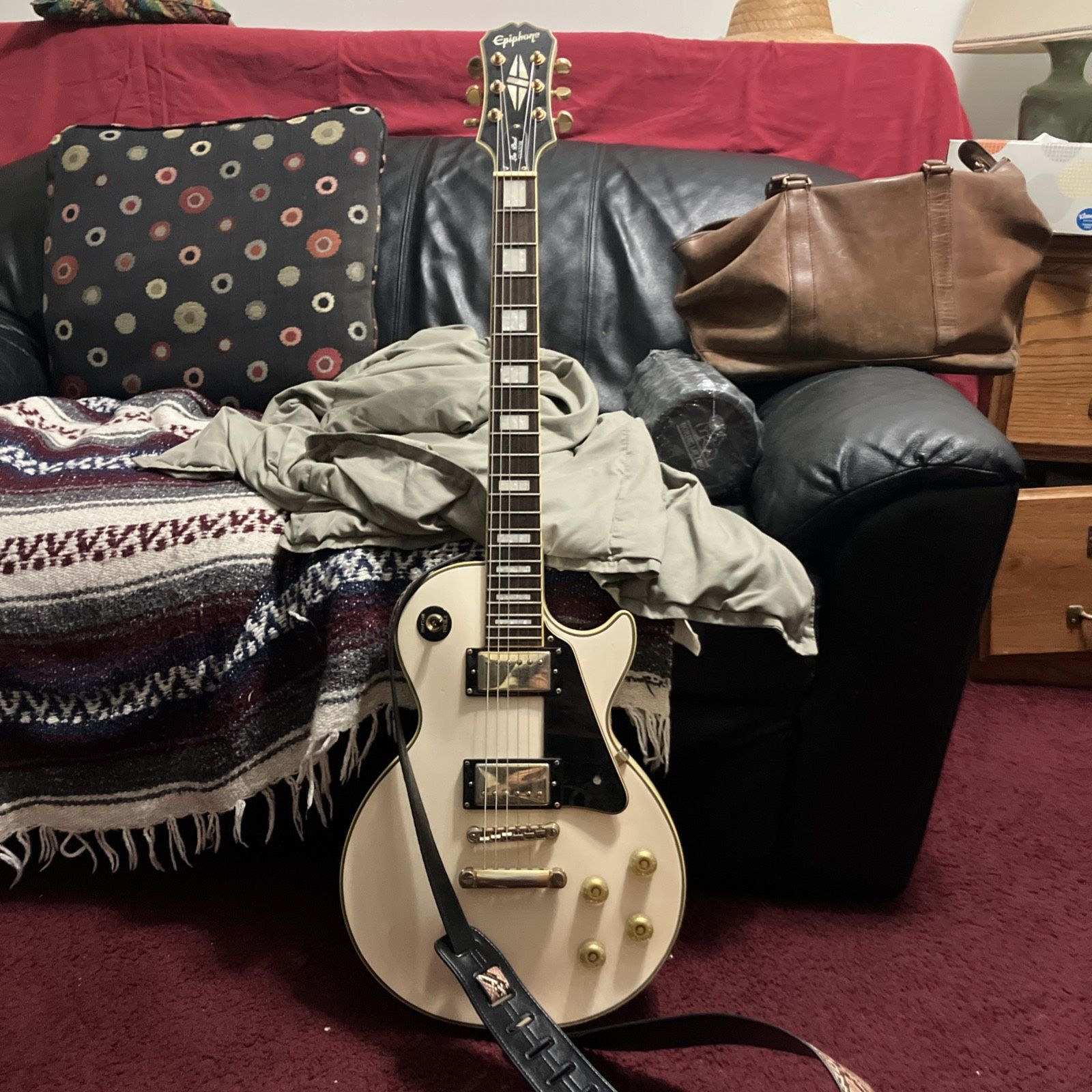 2006 Epiphone Les Paul Custom for Sale in Phoenix, AZ - OfferUp