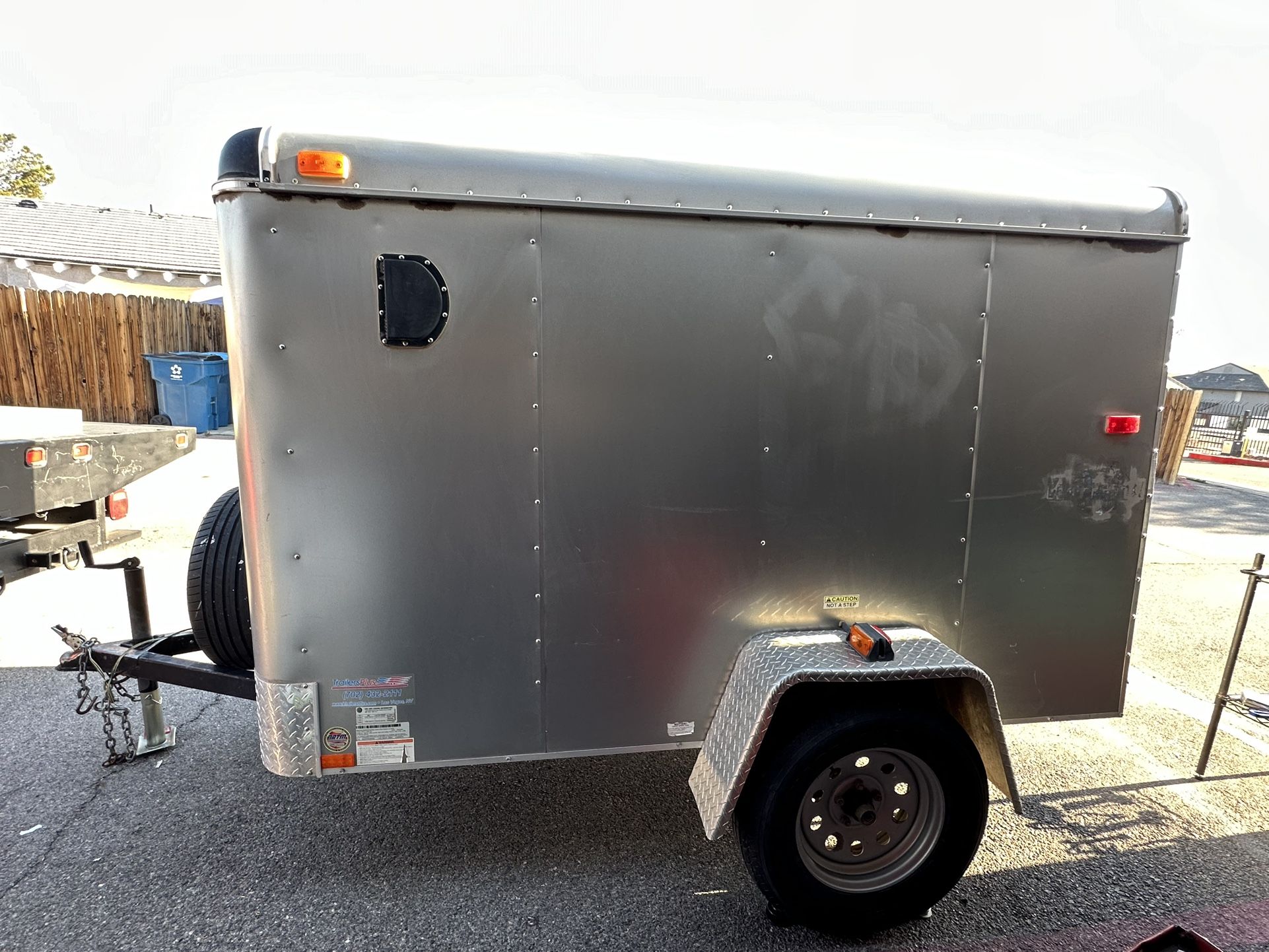 5x8’ Load Runner Enclosed Box Trailer Single Axel Sold With Bill Of ...