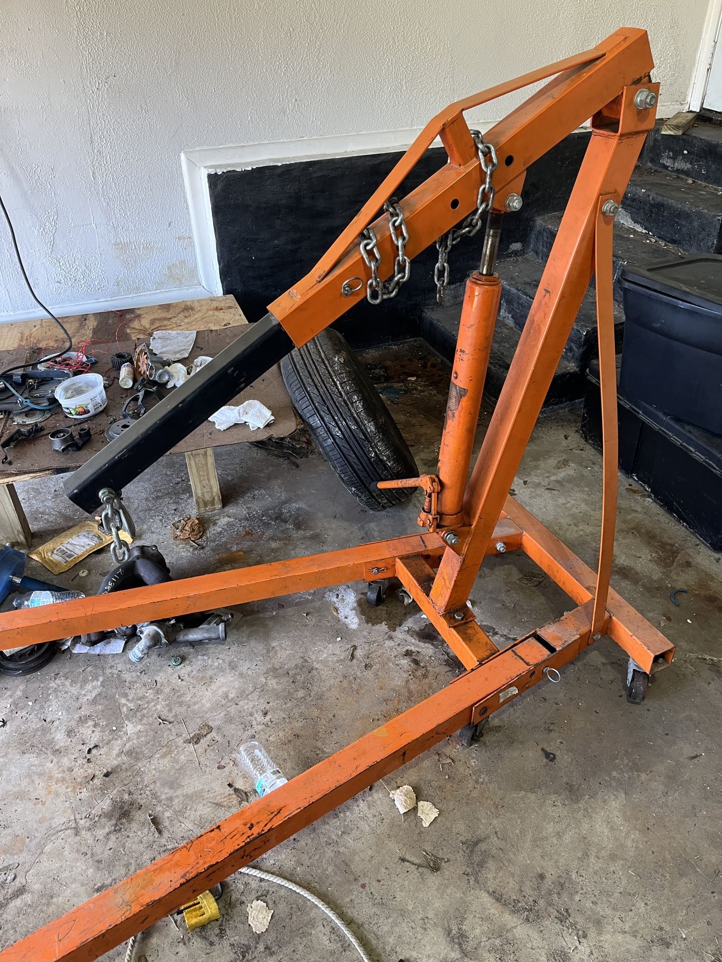 Heavy-Duty Engine Hoist/Cherry Picker – Hydraulic Lift for Auto Repair ...