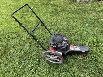Swisher Walk Behind Trimmer 6.5hp for Sale in Medina, OH - OfferUp