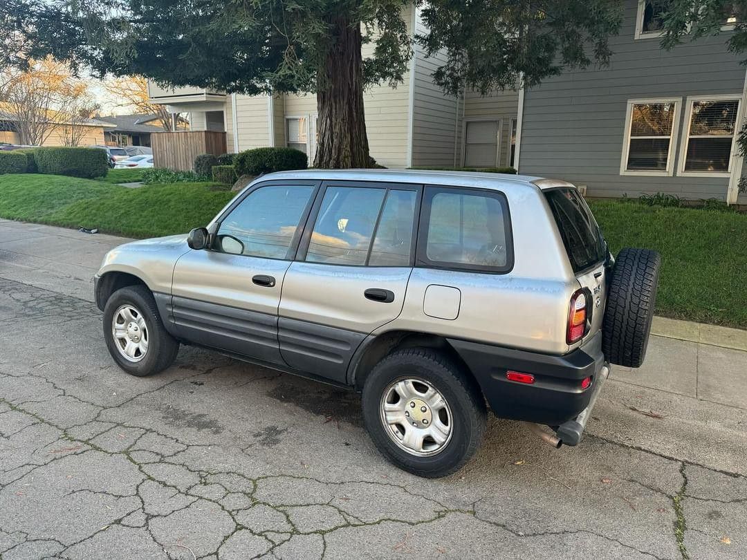 1999 Toyota Rav4 for Sale in Sacramento, CA - OfferUp