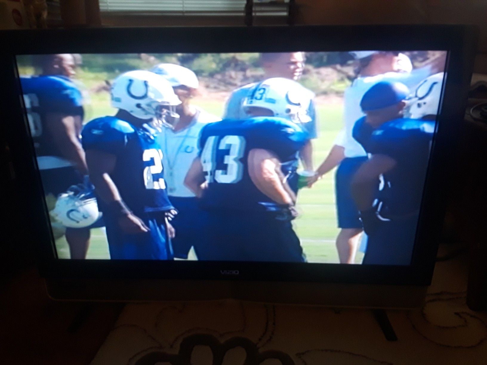 VIZIO VX37L lcd hdtv no remote for Sale in Tampa, FL - OfferUp