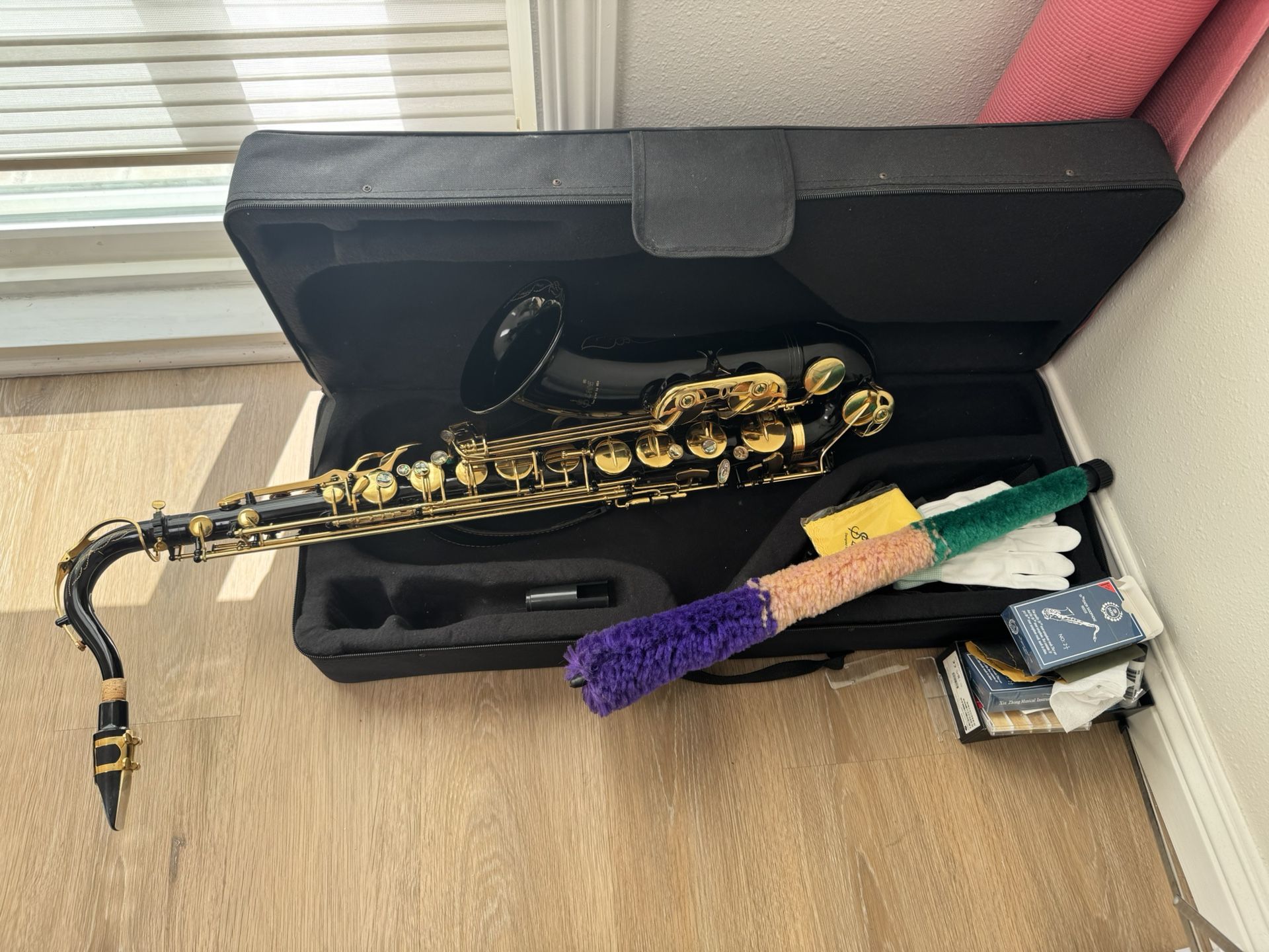 Tenor Saxophone for Sale in Irvine, CA - OfferUp
