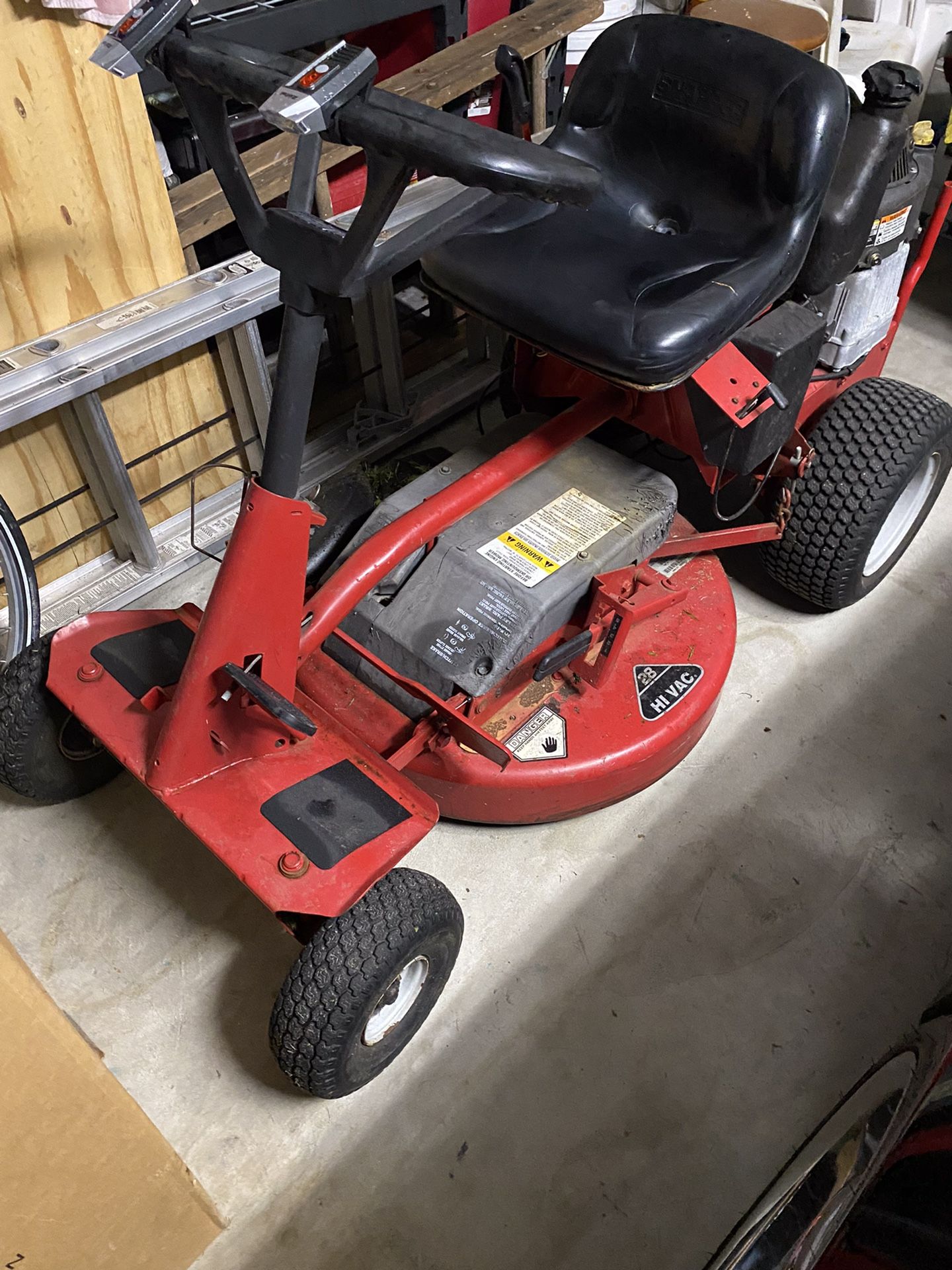 Lawnmower Tractor Snapper 28” for Sale in Port St. Lucie, FL - OfferUp