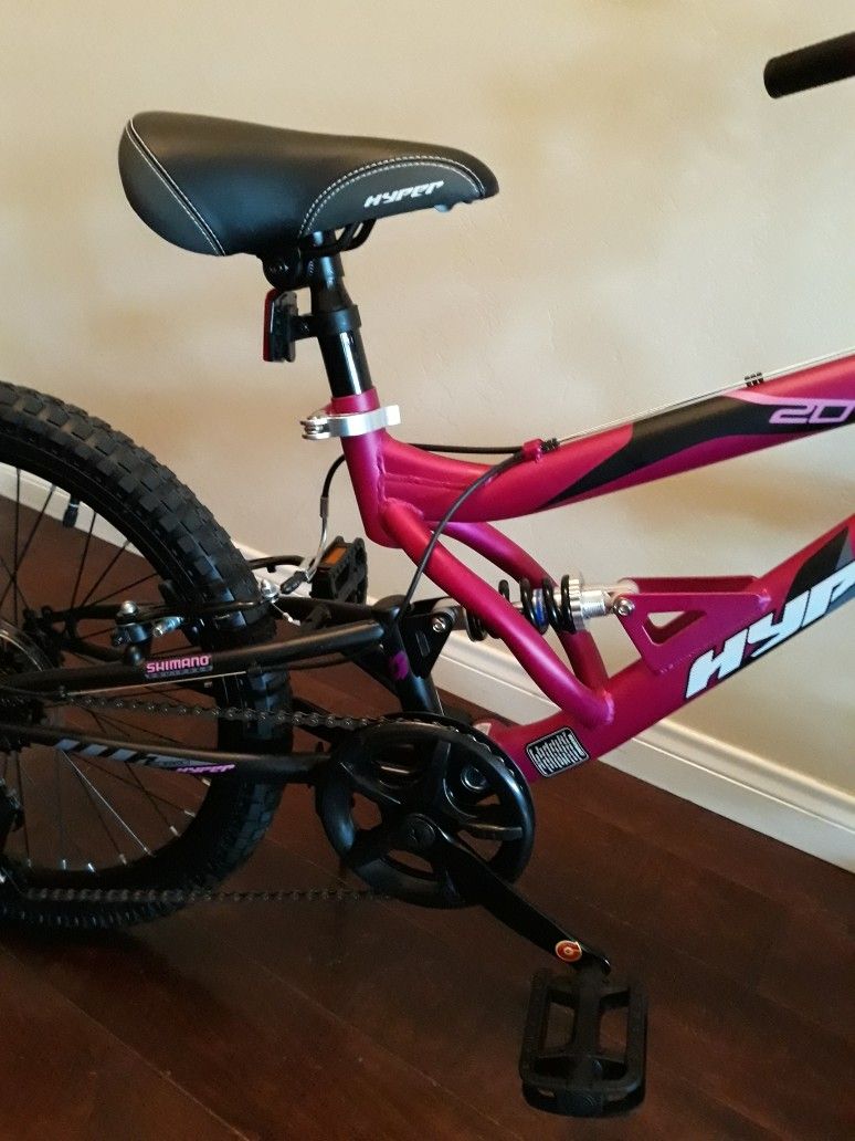 Hyper 20 inch swift magenta girls bike store