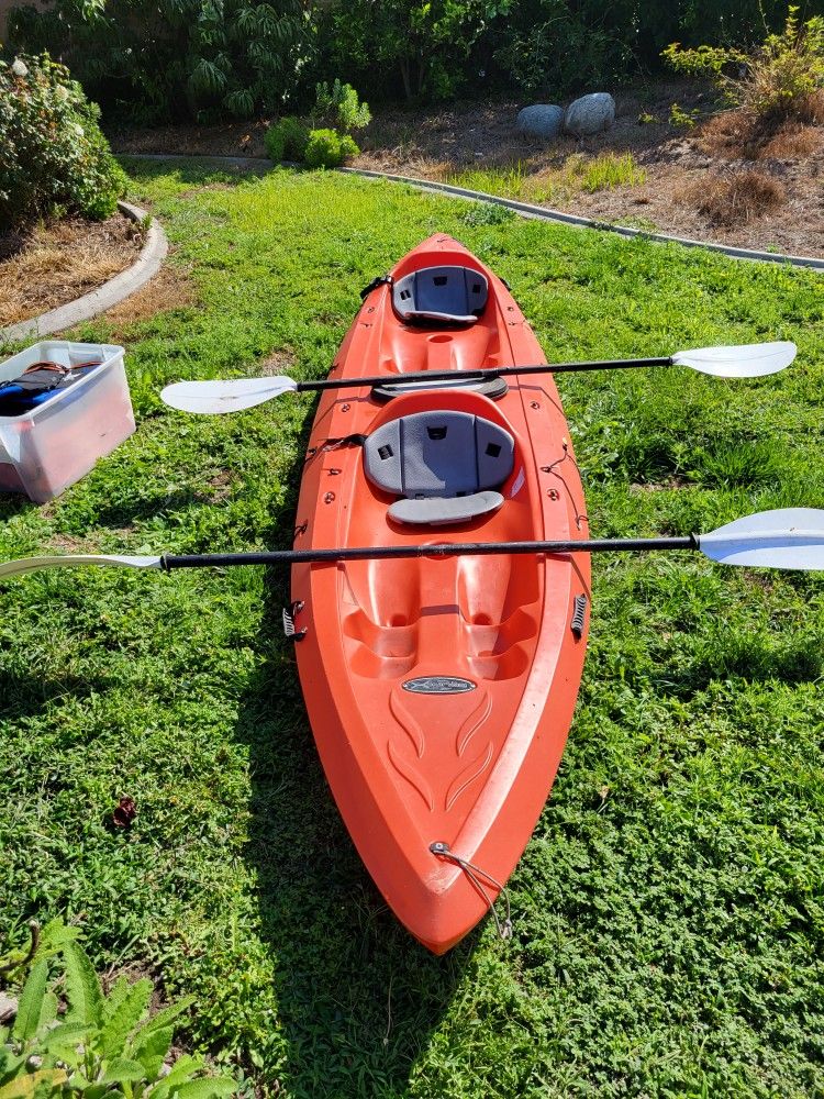 Tandem Equinox Kayak 14ft. for Sale in Claremont, CA - OfferUp