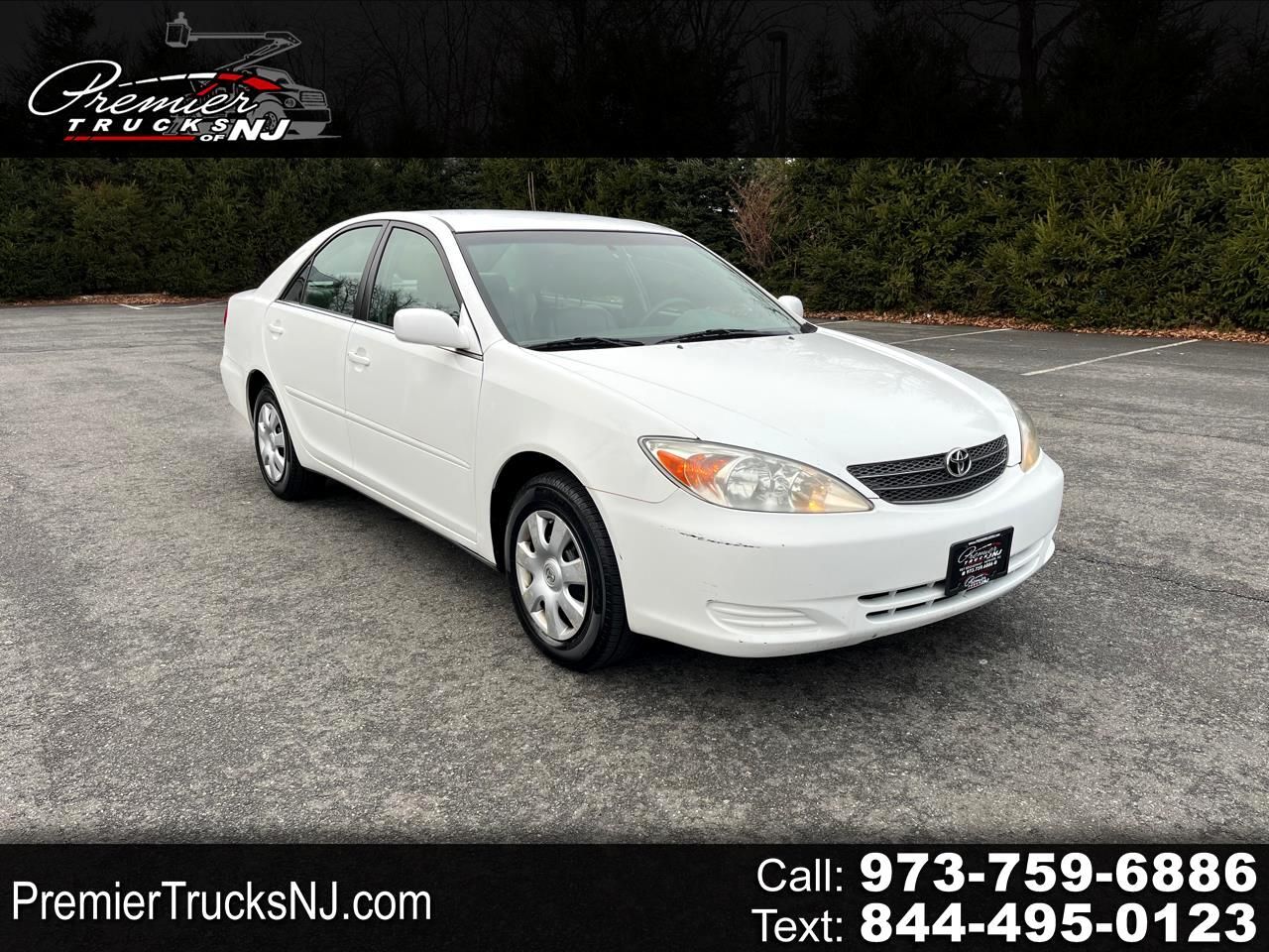 2003 Toyota Camry Le White