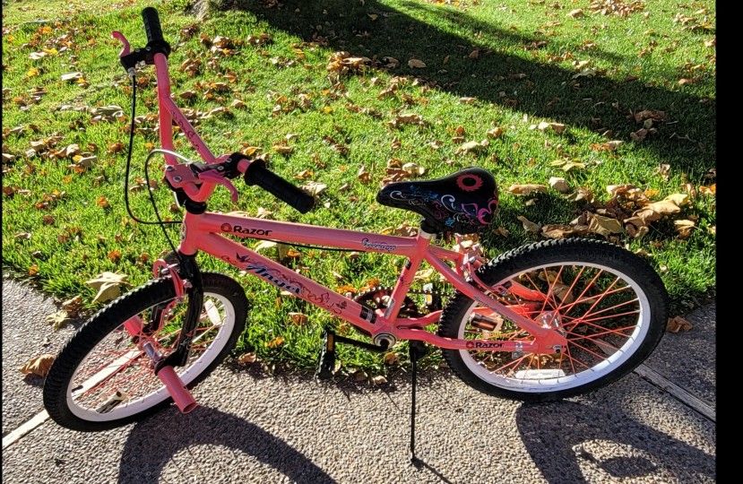 20" BMX Razor Angel Bike for Sale in Albuquerque, NM - OfferUp