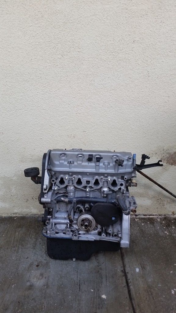 HONDA CRX HF ENGINE D15B6 PM8 for Sale in Fontana, CA - OfferUp