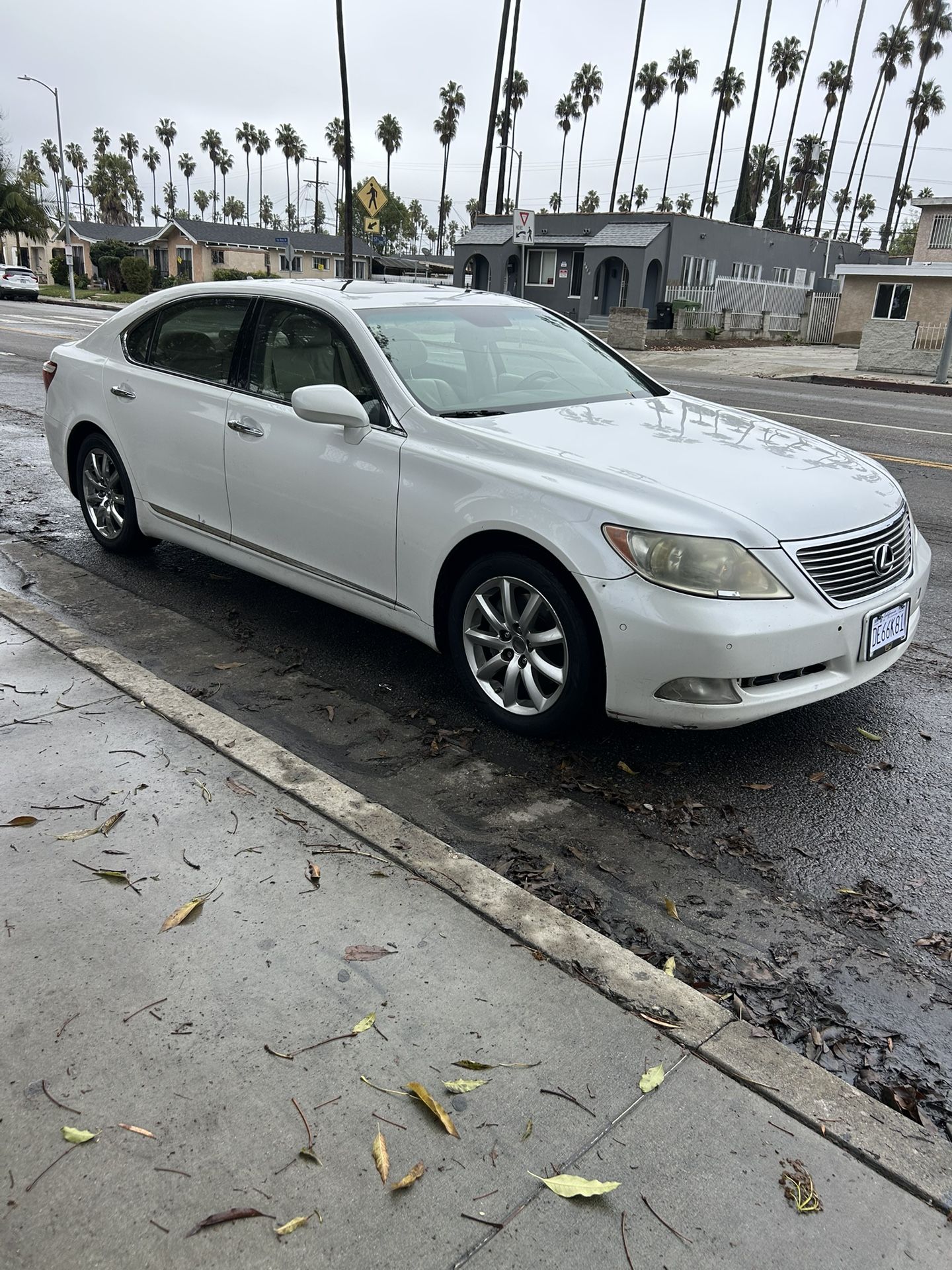 2007 Lexus Ls460L for Sale in Baldwin Hills, CA - OfferUp