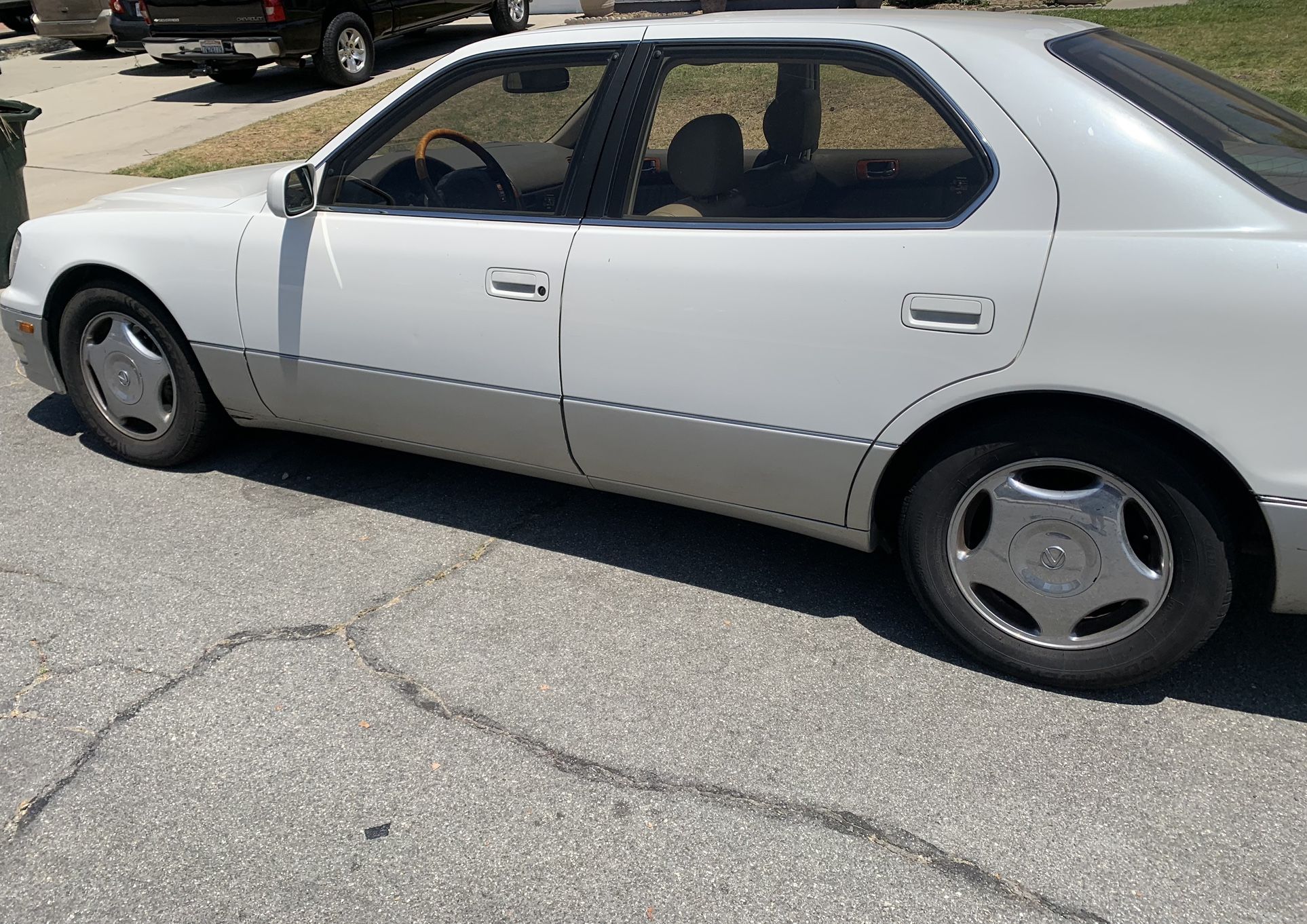 1999 Lexus LS 400 for Sale in Rialto, CA - OfferUp