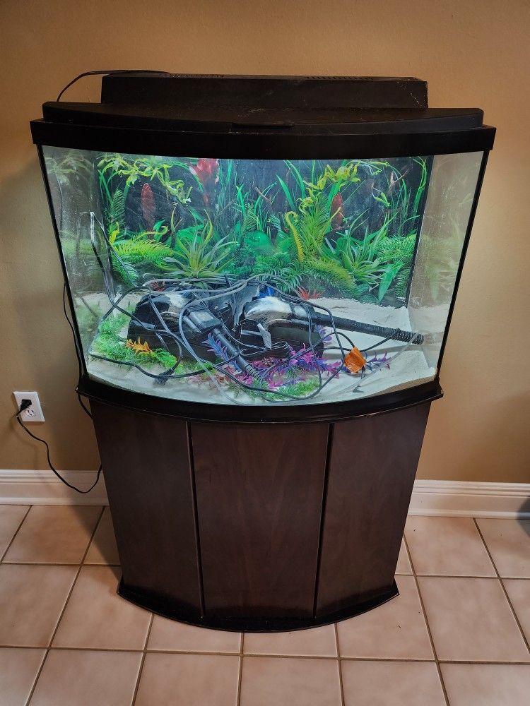 45 Gallon Fishtank for Sale in Baton Rouge, LA - OfferUp