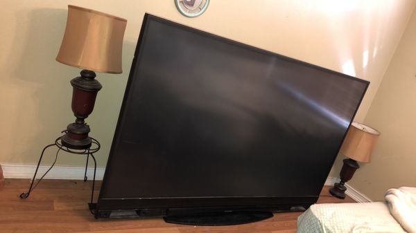 Mitsubishi 72’ inch tv for Sale in Albuquerque, NM - OfferUp