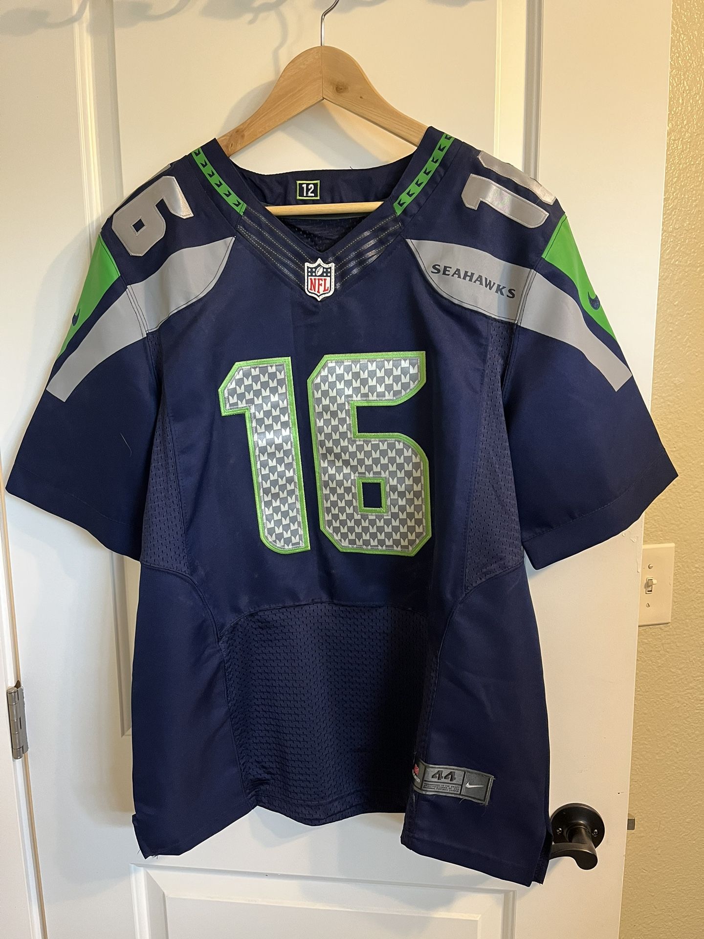 NFL Nike On Field Official Seahawk Jersey for Sale in Tacoma, WA - OfferUp