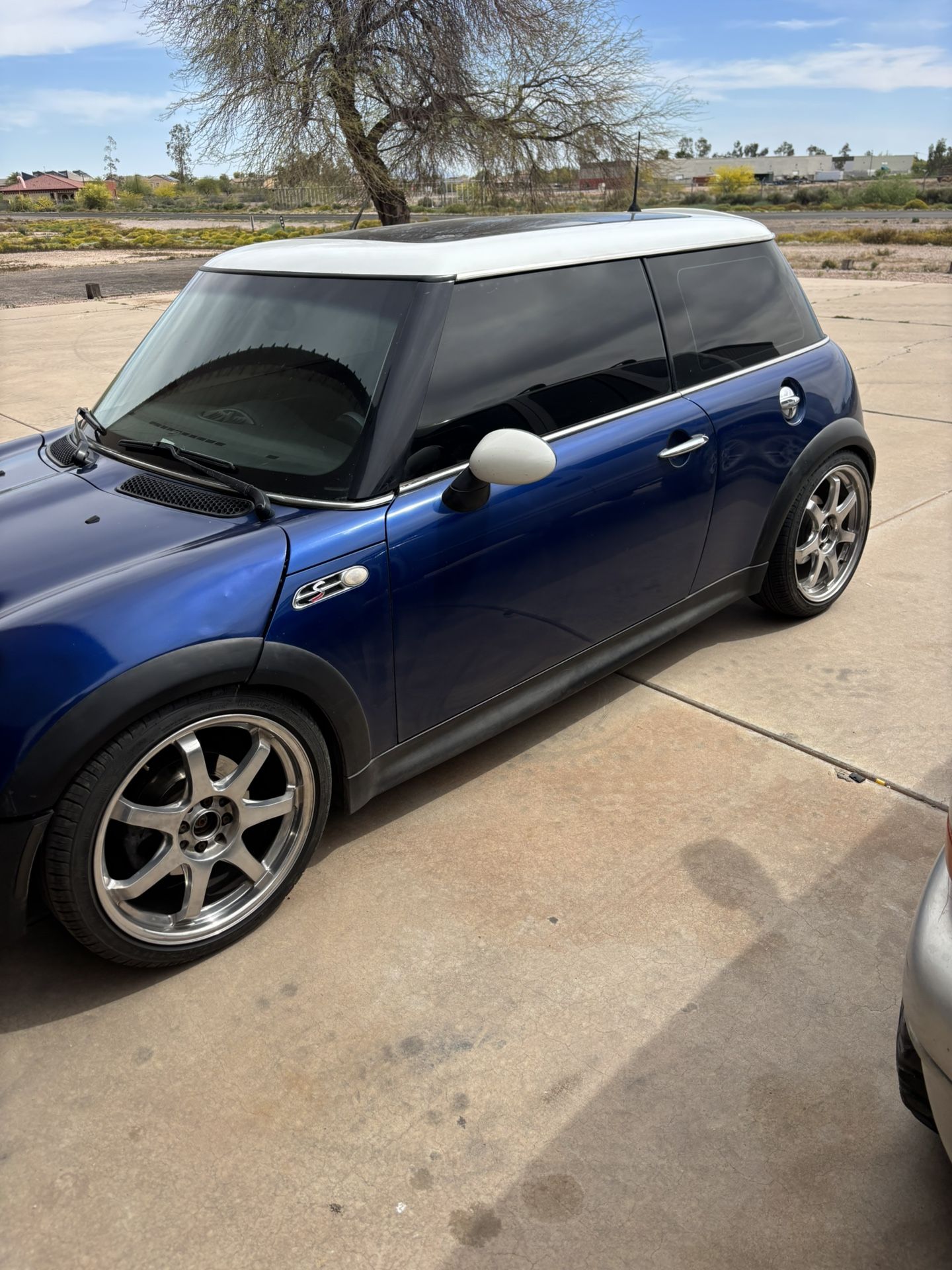 2003 Mini Cooper for Sale in Casa Grande, AZ - OfferUp