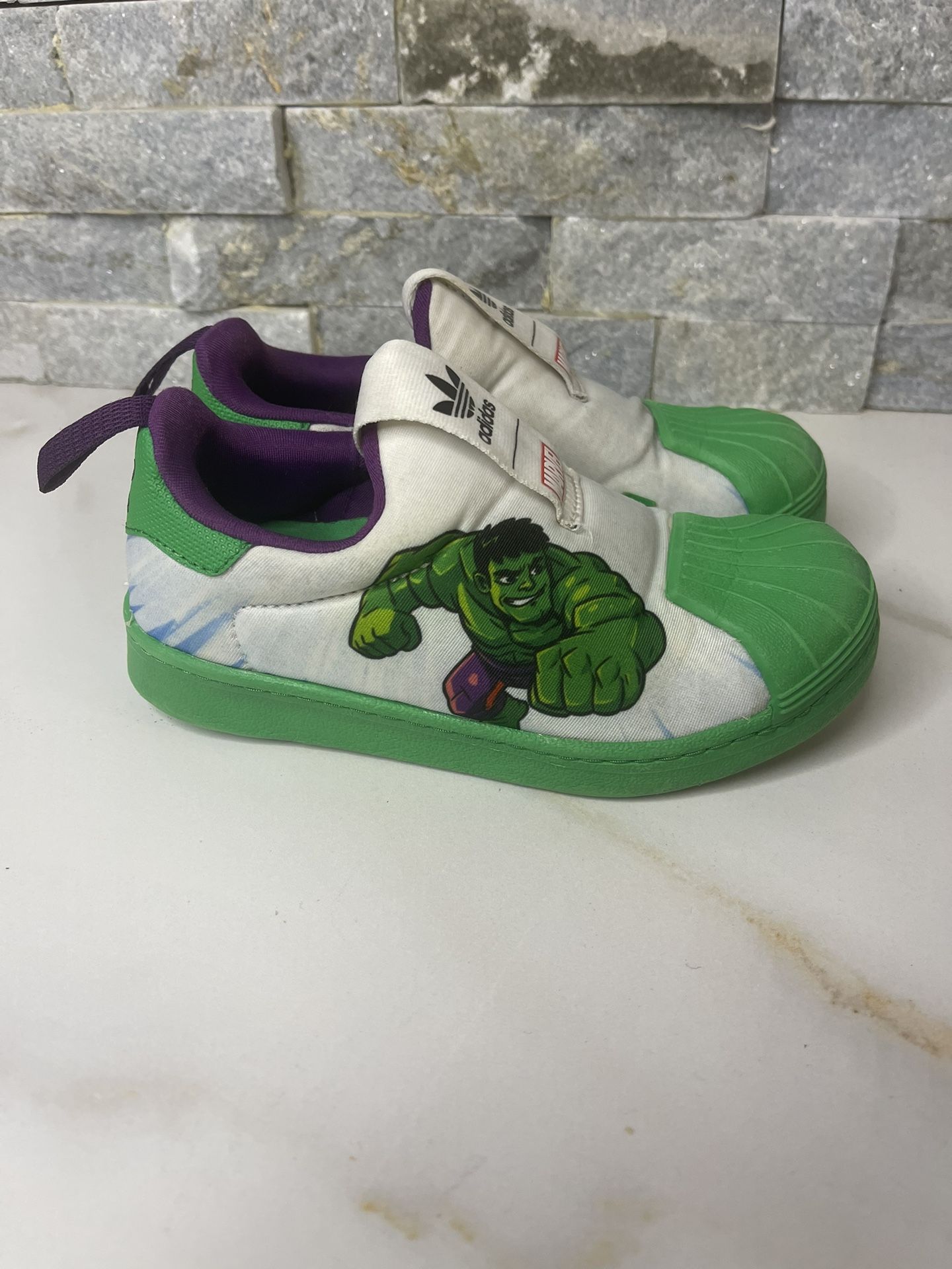 Adidas Marvel "Hulk" Superstars slip on shoes (SZ 11.5 kids) for Sale ...