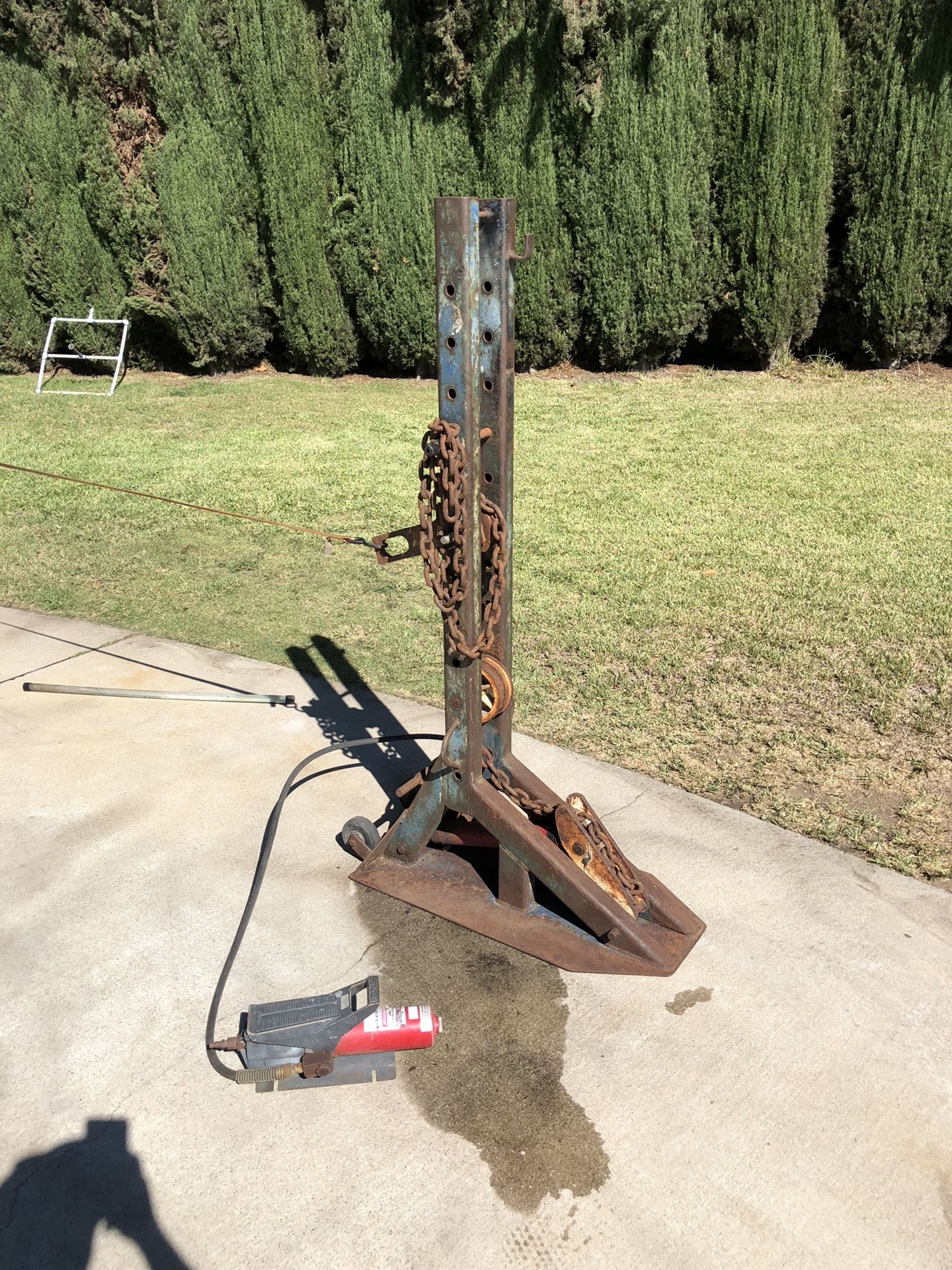 Kuhn DK300 Power Pull Frame Machine for Sale in Glendora, CA - OfferUp