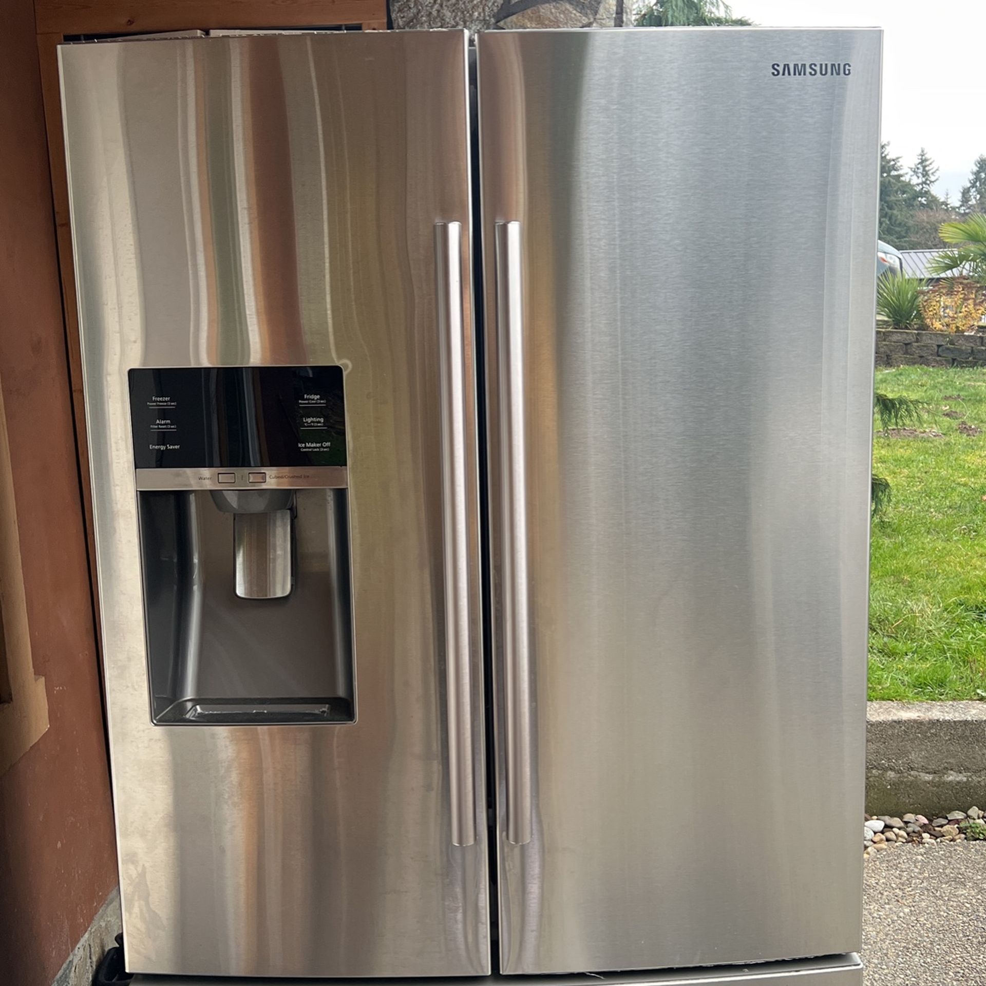 Samsung Fridge for Sale in Seattle, WA - OfferUp