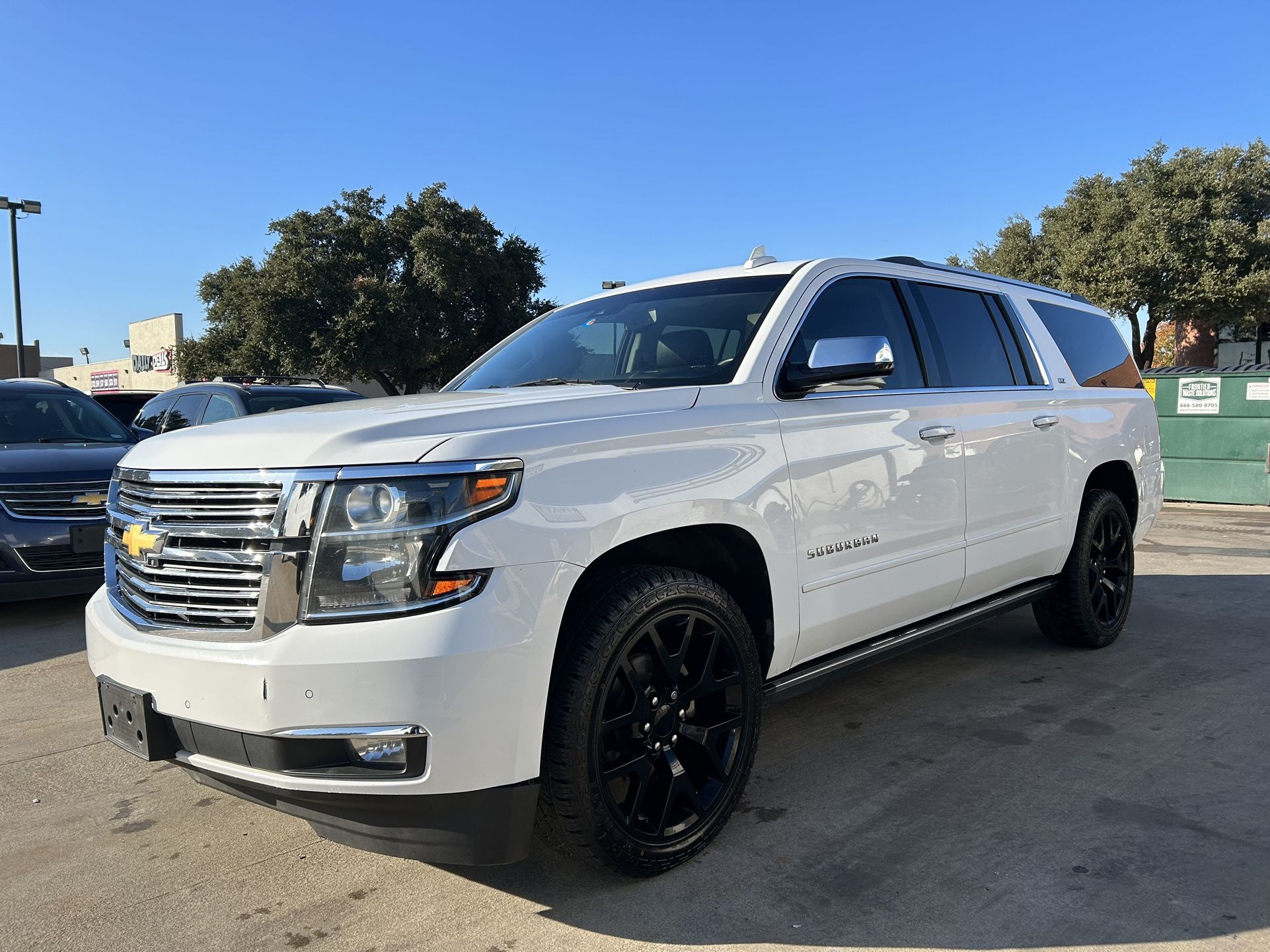 2016 SUBURBAN LTZ for Sale in Carrollton, TX - OfferUp