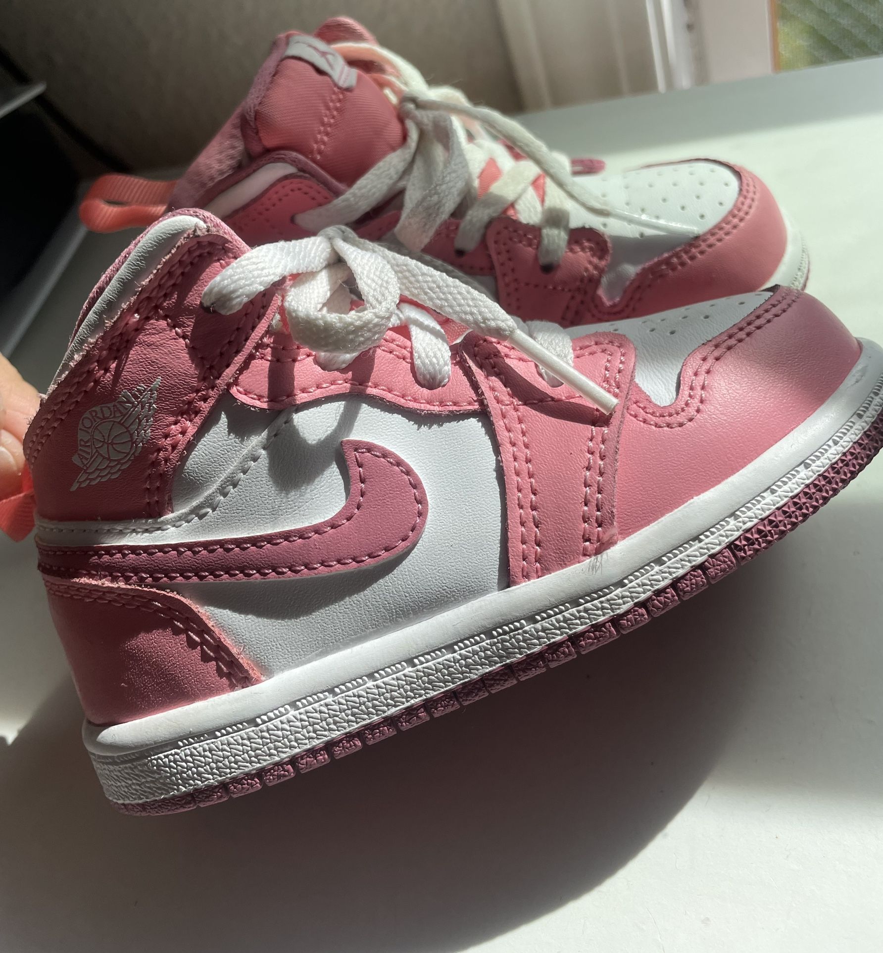 Jordan Ones Mid for Sale in Tacoma, WA - OfferUp
