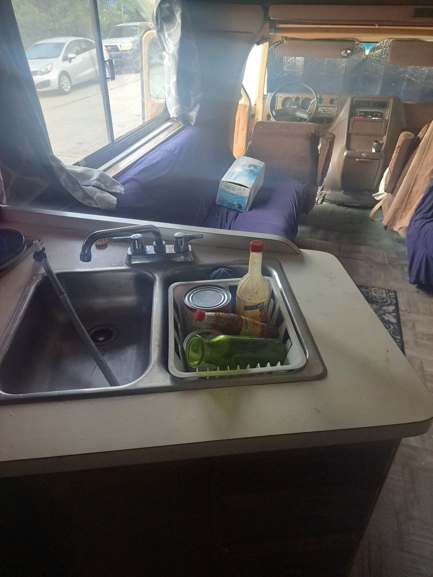 89 Chevy Tioga for Sale in Los Angeles, CA - OfferUp