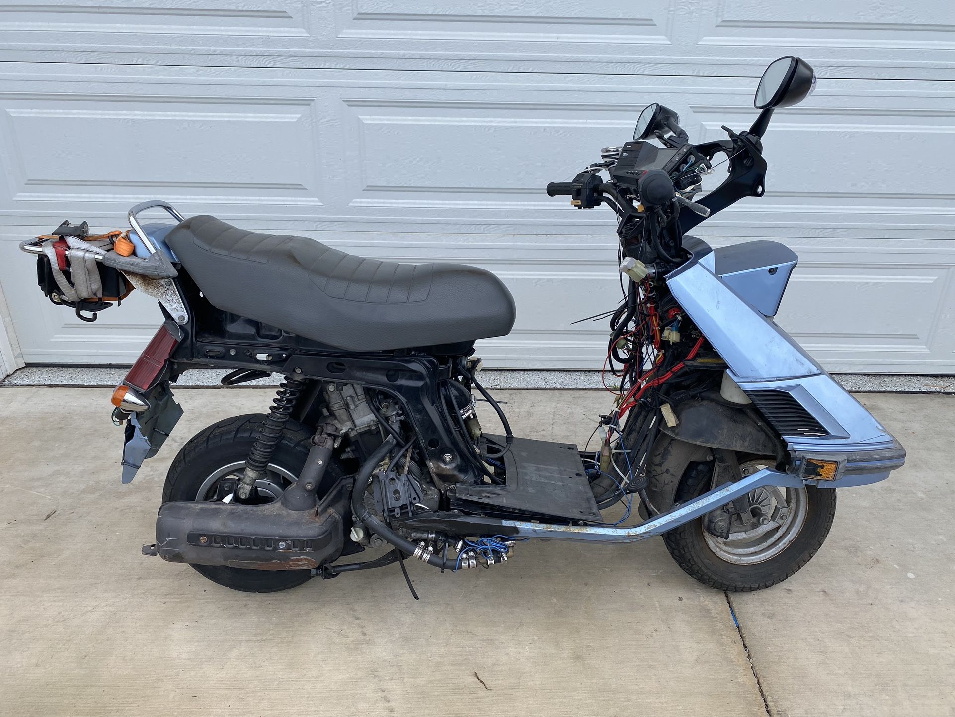 1986 Honda Elite w/ Helix 250cc Automatic CN250 Powertrain on CH150 for ...