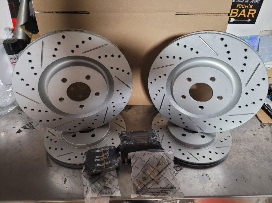 Ford Mustang GT500 BOSS 302 DRILL SLOT ROTORS PLUS PERFORMANCE CERAMIC ...