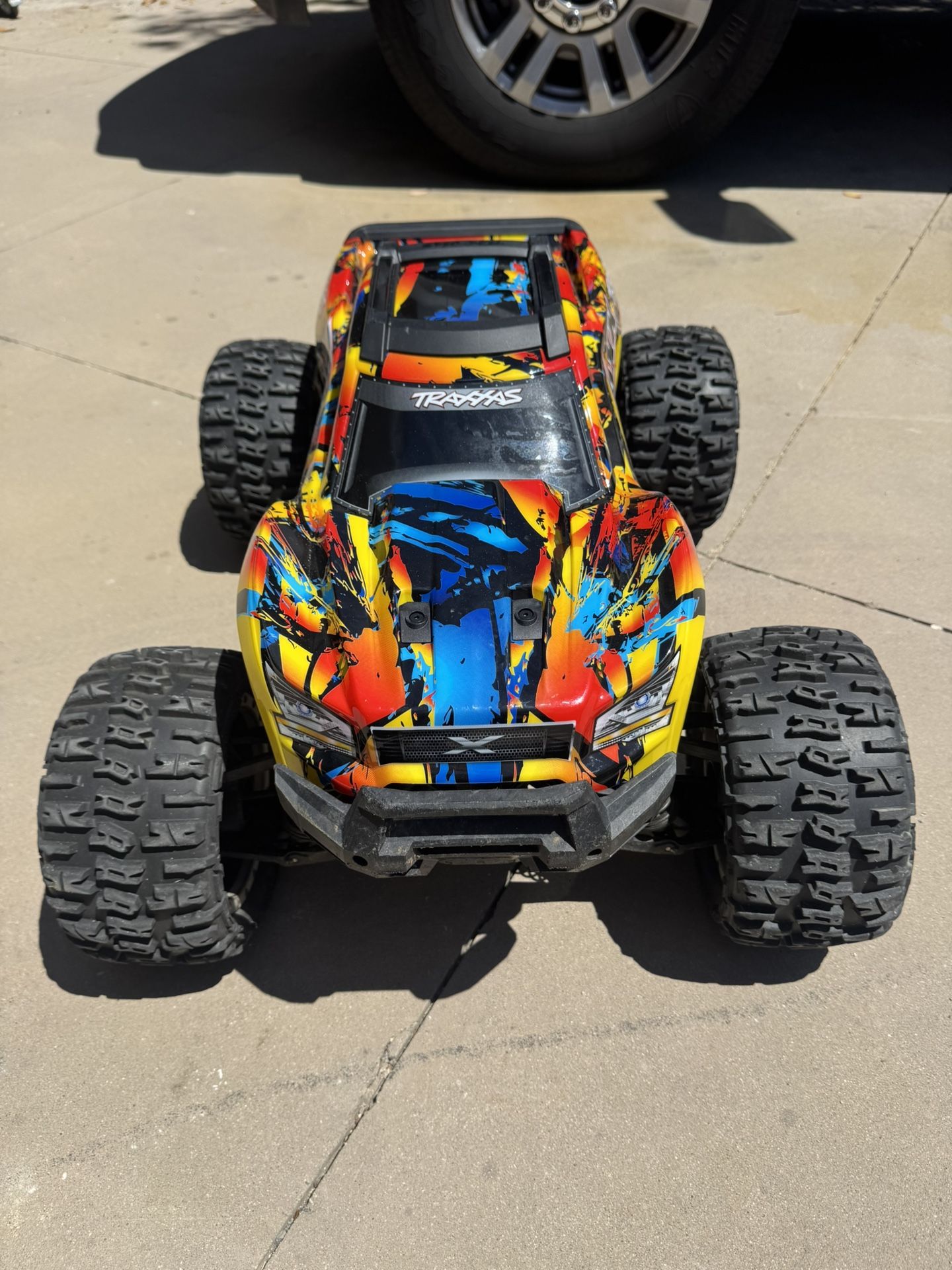 Traxxas Xmaxx 8s New Body for Sale in Costa Mesa, CA - OfferUp