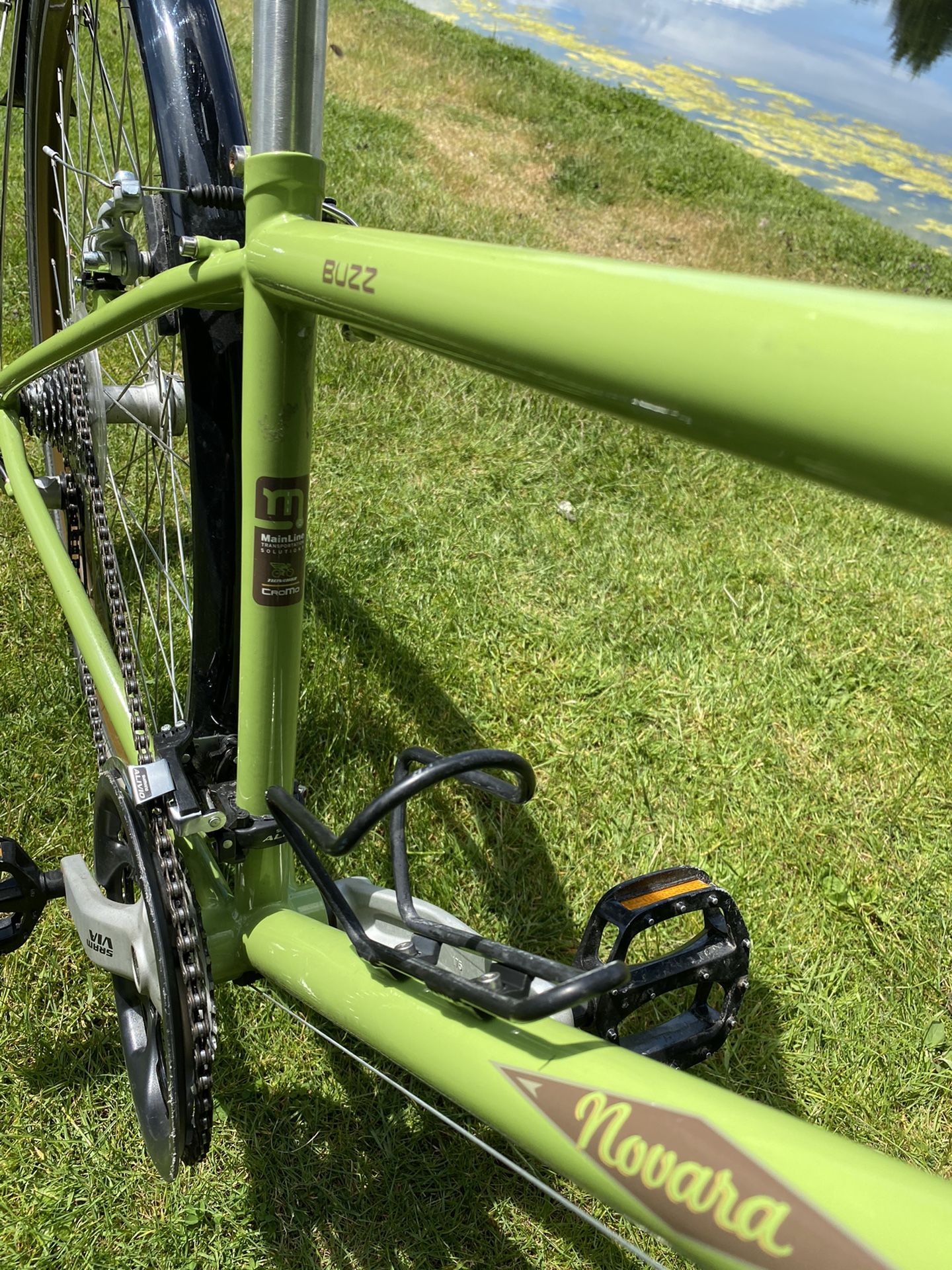 Novara Buzz hybrid (small) for Sale in Kent, WA - OfferUp