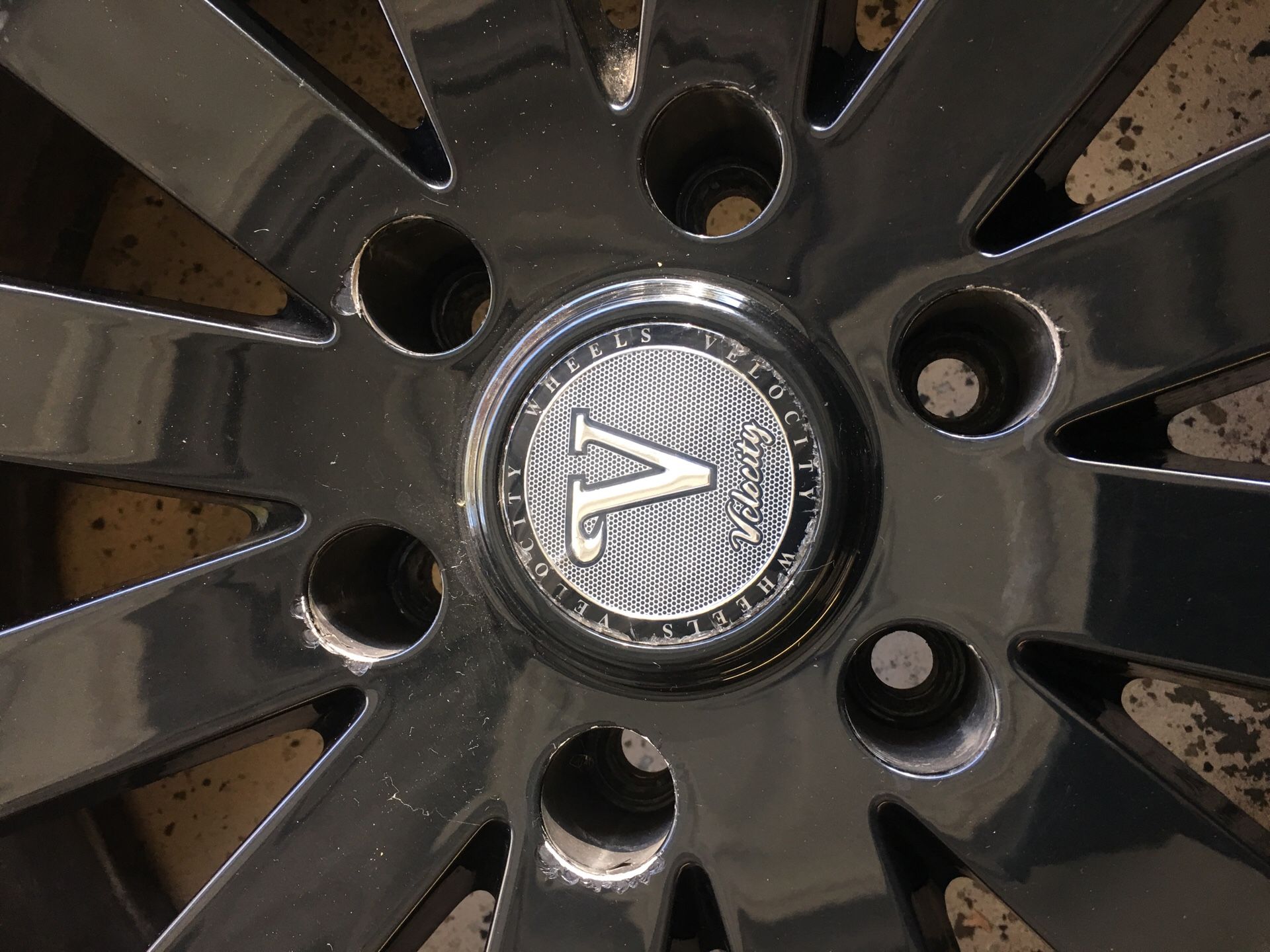 24 inch Velocity rims and vogue tires 305/35/24 6 lug 6x135 ford wheels ...