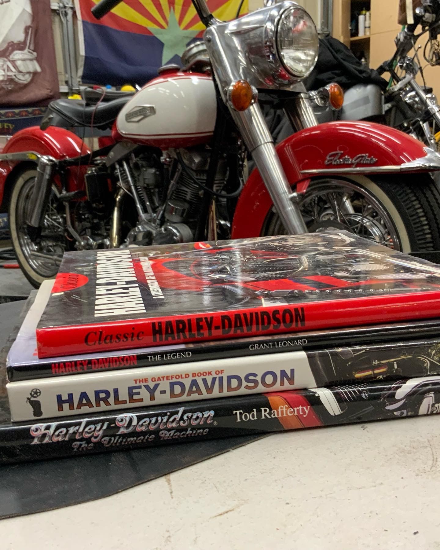 Harley Davidson Book Bundle for Sale in Phoenix, AZ - OfferUp