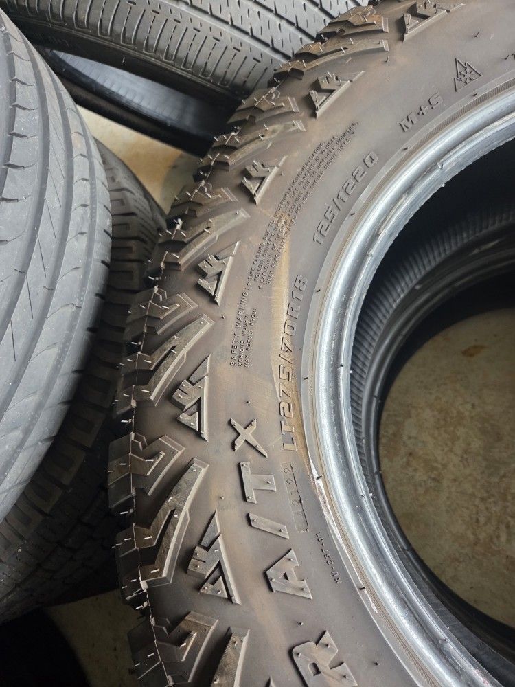 2 Like New Tires Lt275/70/18 for Sale in Port St. Lucie, FL - OfferUp