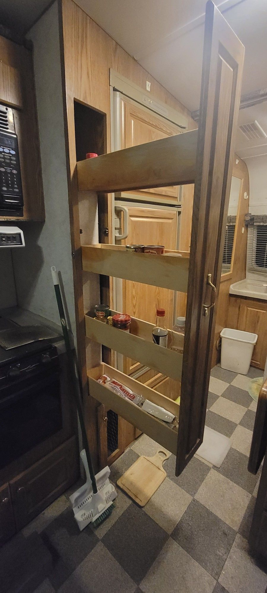 2004 Weekend warrior Fb 2200 for Sale in Orosi, CA - OfferUp